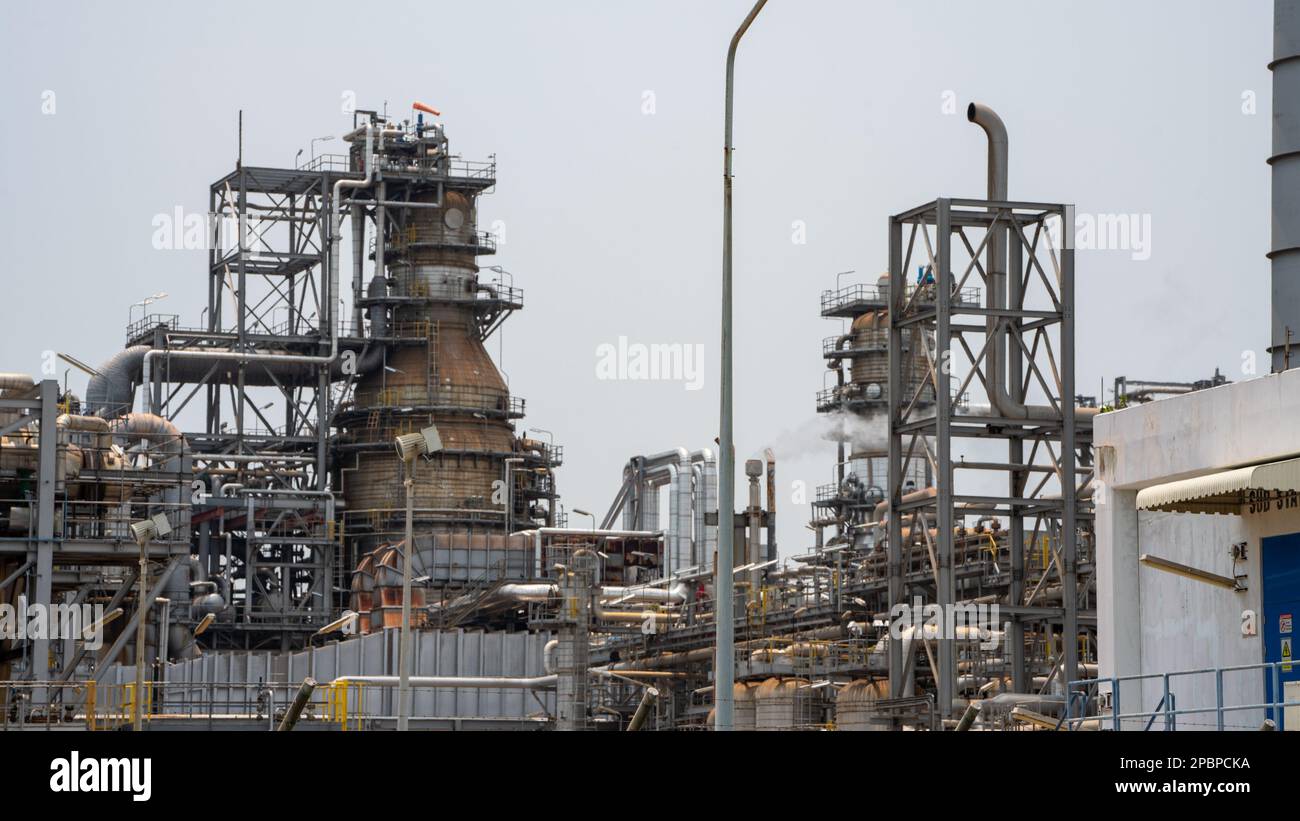 Oil Refinery Gas Chemical Equipment Prodiction import export Concept ...