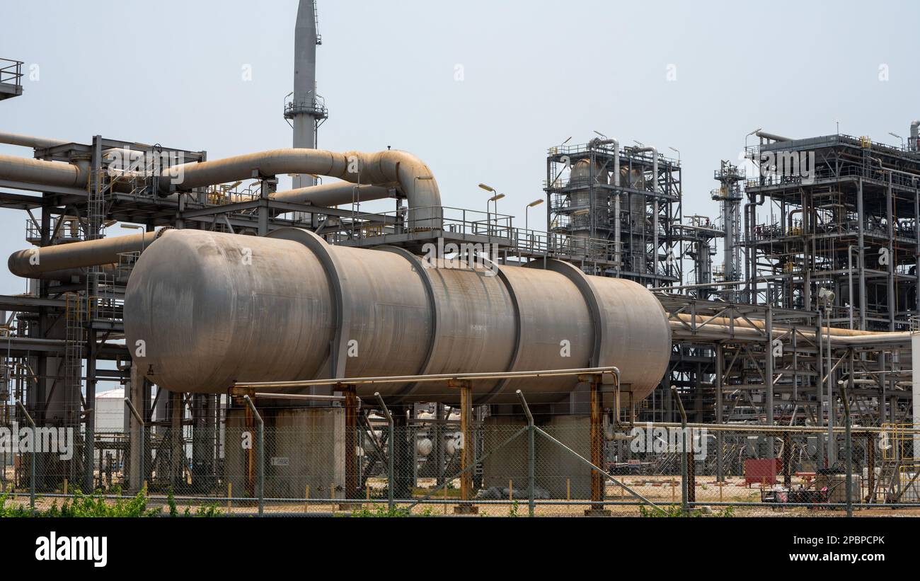 Oil Refinery Gas Chemical Equipment Prodiction import export Concept ...