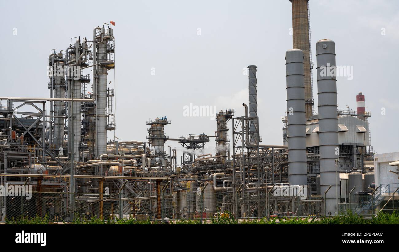 Oil Refinery Gas Chemical Equipment Prodiction import export Concept ...