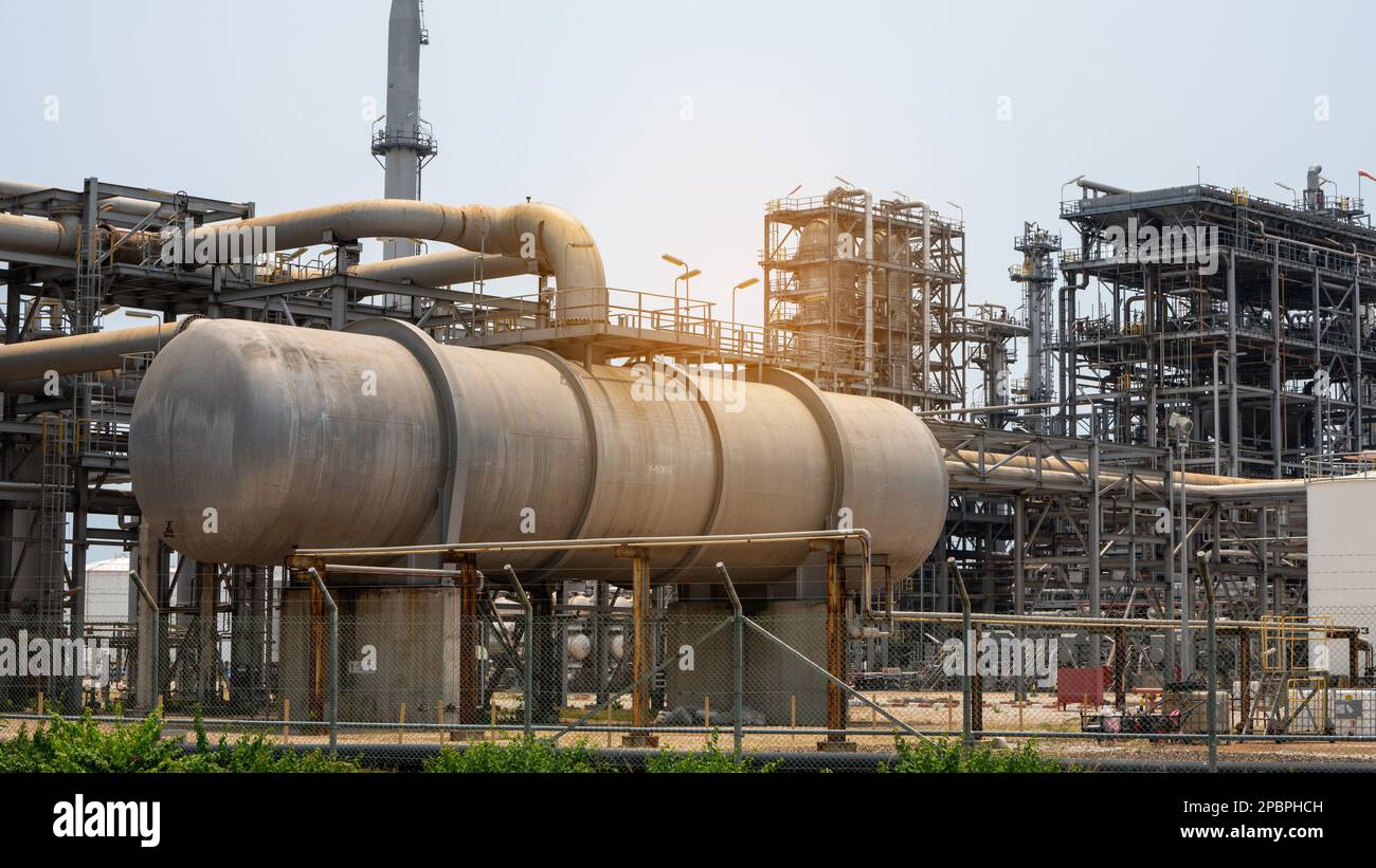 Oil Refinery Gas Chemical Equipment Prodiction import export Concept ...