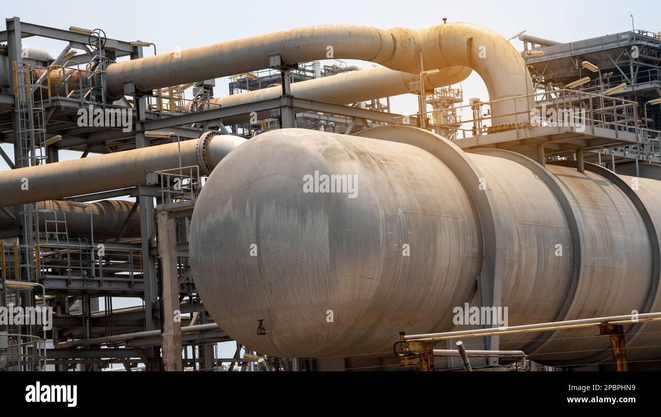 Oil Refinery Gas Chemical Equipment Prodiction import export Concept ...