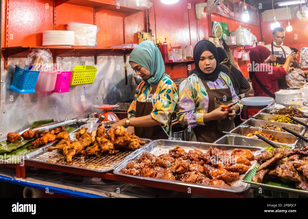 Asean night bazaar (market) Hat Yai Southern Thailand Stock Photo - Alamy