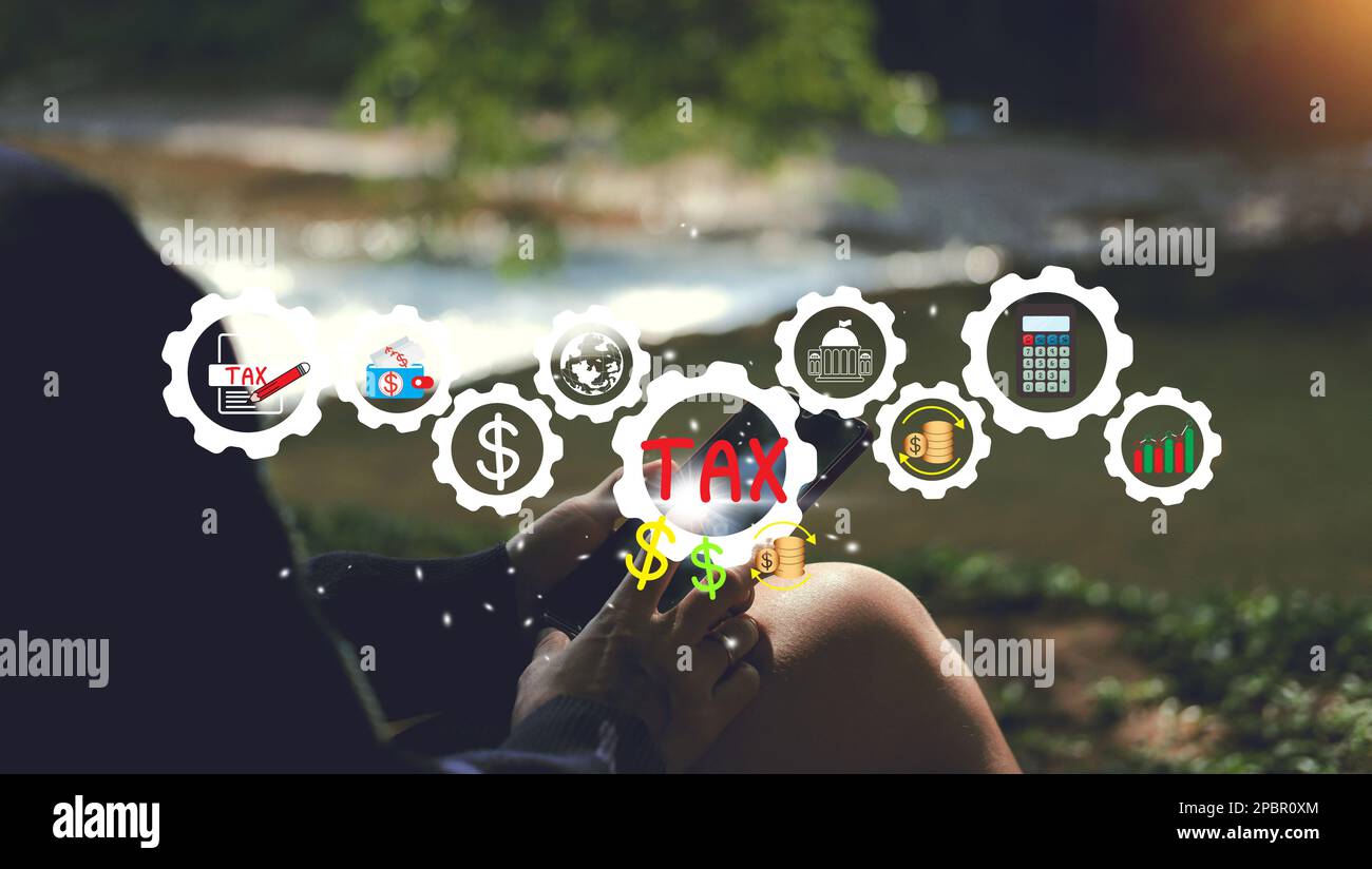 Tax return calculation hi-res stock photography and images - Alamy