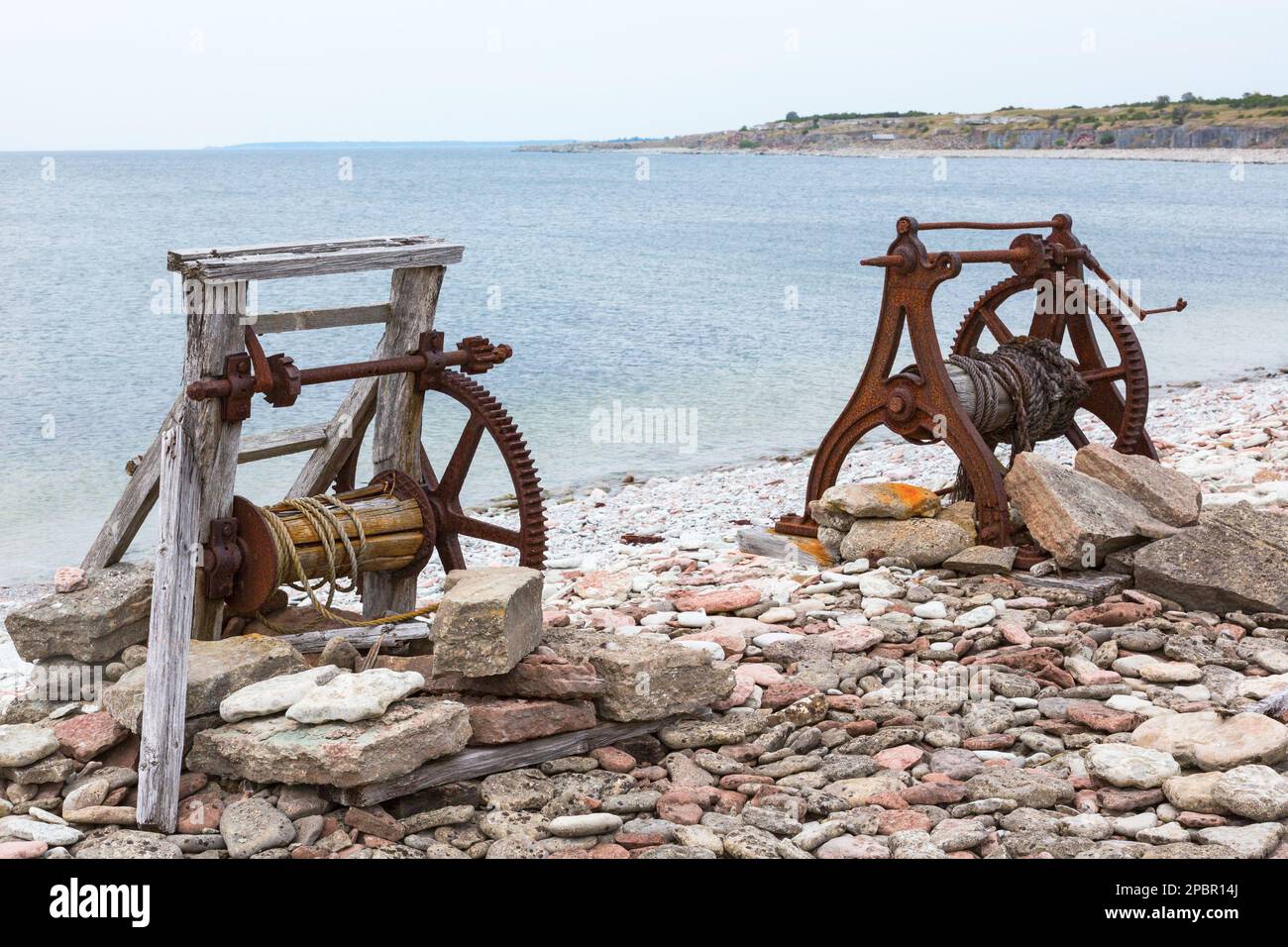 Boat winch on the shoreline Stock Photo - Alamy