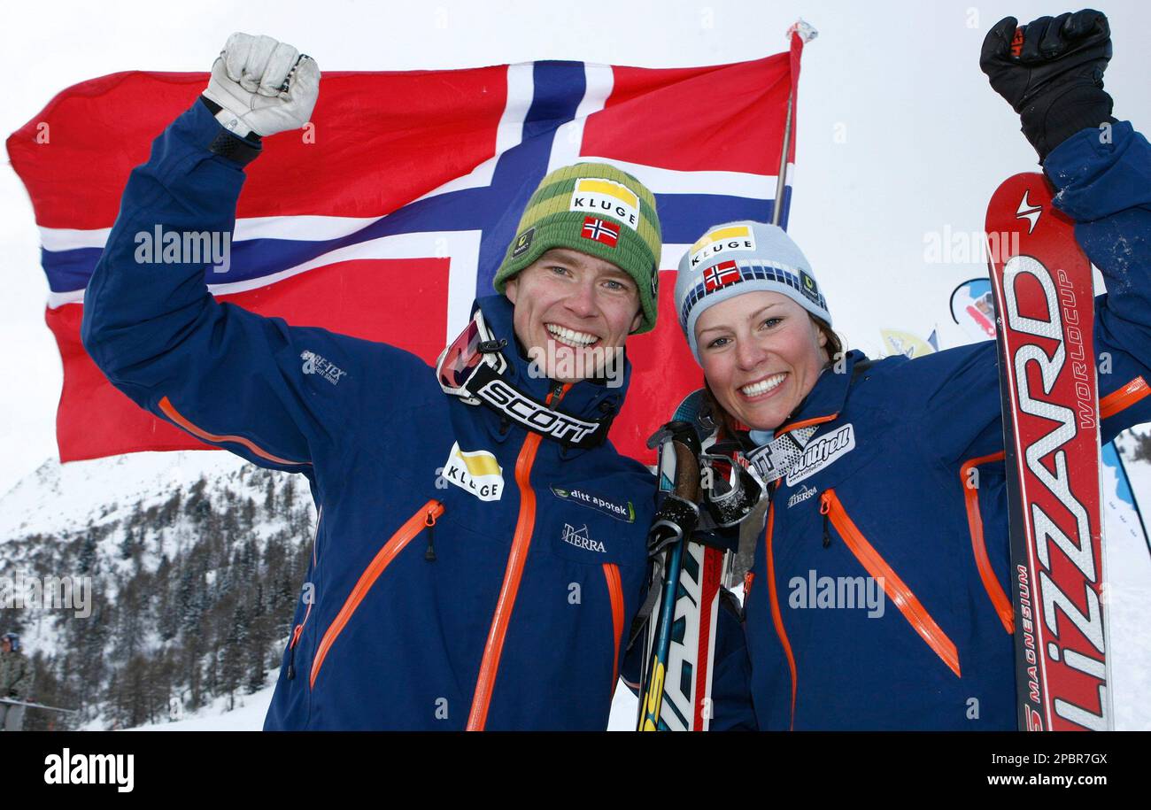 Men's Gold medalist Eirik Rykhus of Norway, left, and his sister, women ...