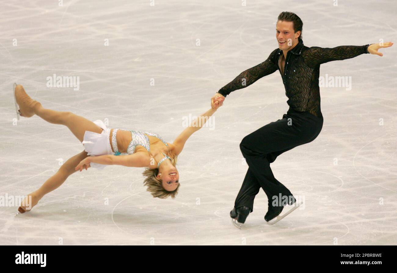 Canada's Valerie Marcoux, left, and Craig Buntin perform during the ...