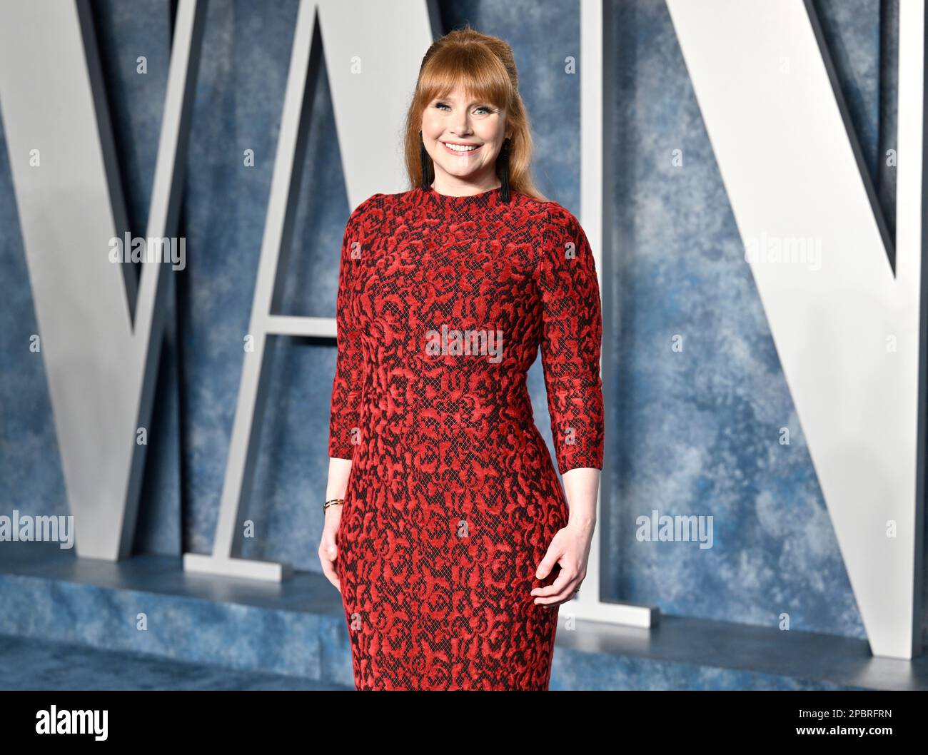 Bryce Dallas Howard arrives at the Vanity Fair Oscar Party on Sunday ...