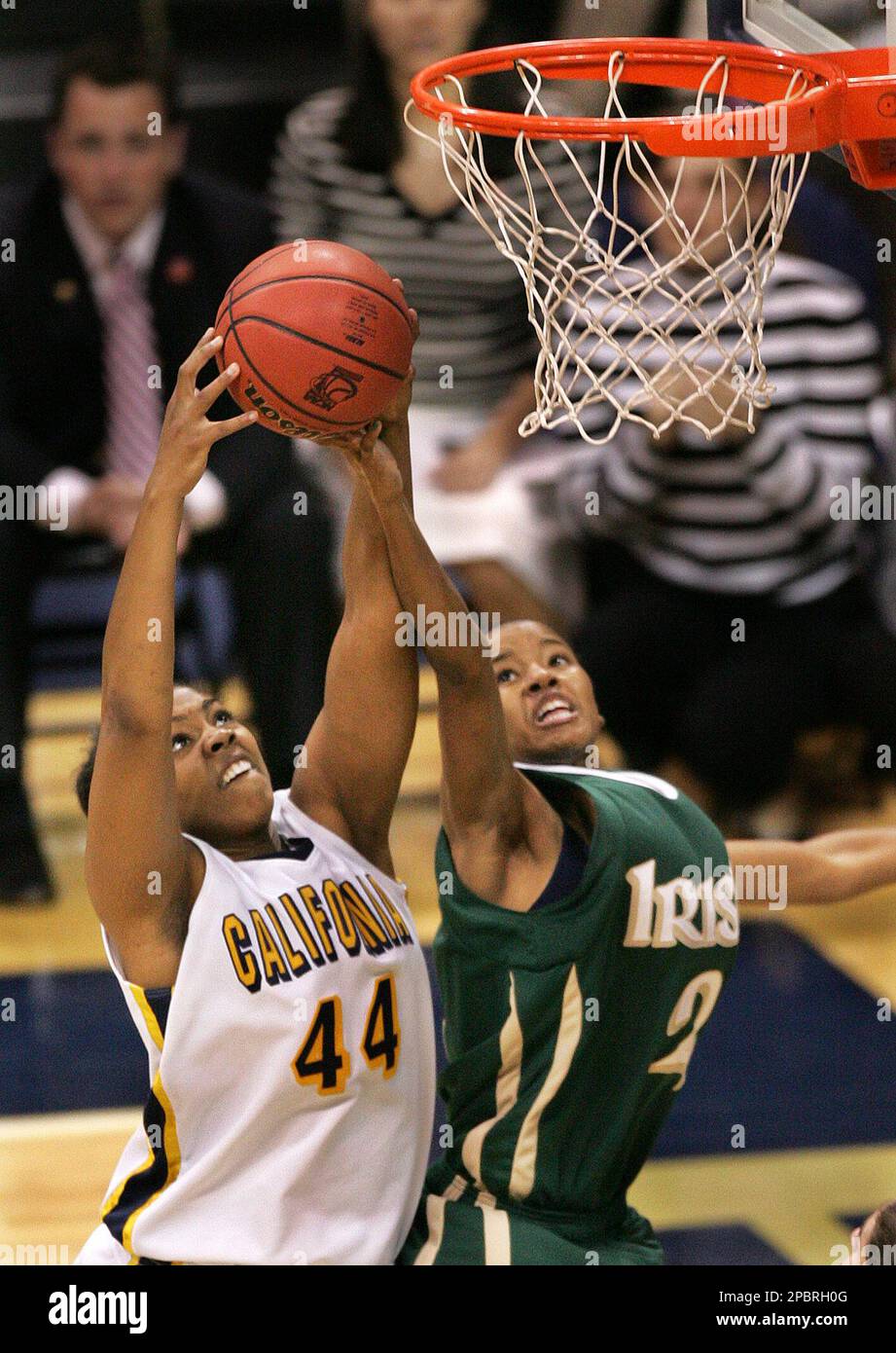 Notre Dame's Charel Allen, right, shoots in front of Califonia's Ashley ...