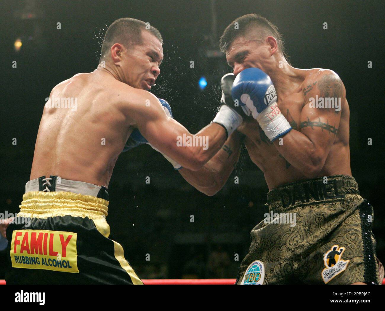 Daniel Ponce De Leon, right, of Mexico, and Gerry Penalosa, of the ...