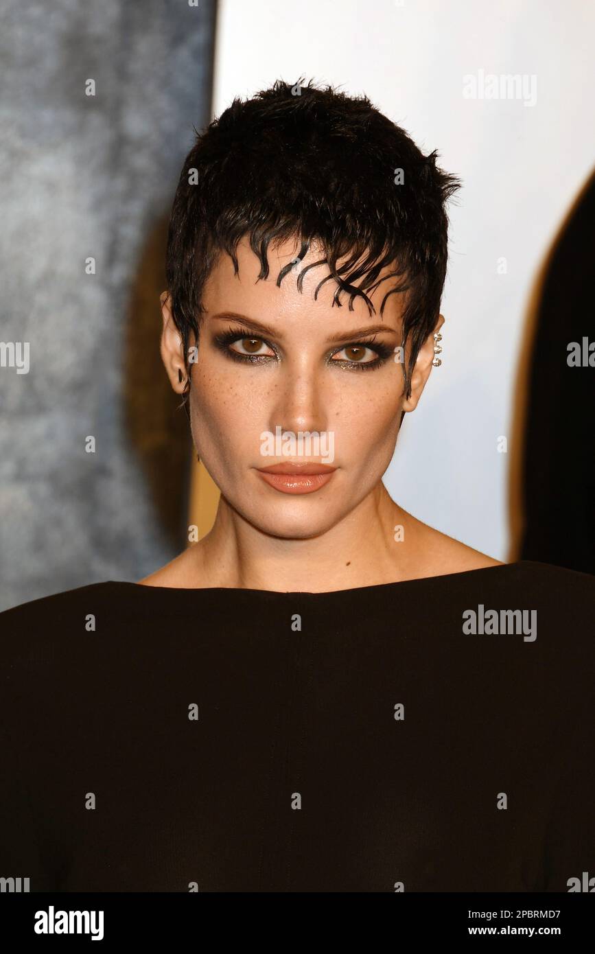 Halsey 2023 hi-res stock photography and images - Alamy