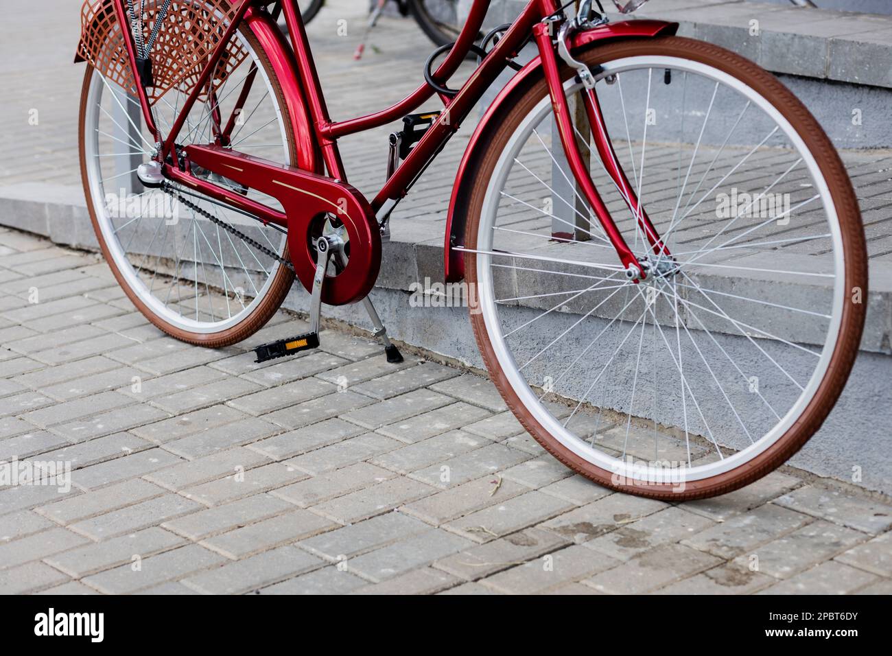 old vintage bike on the sidewalk. classic bicycle Stock Photo - Alamy