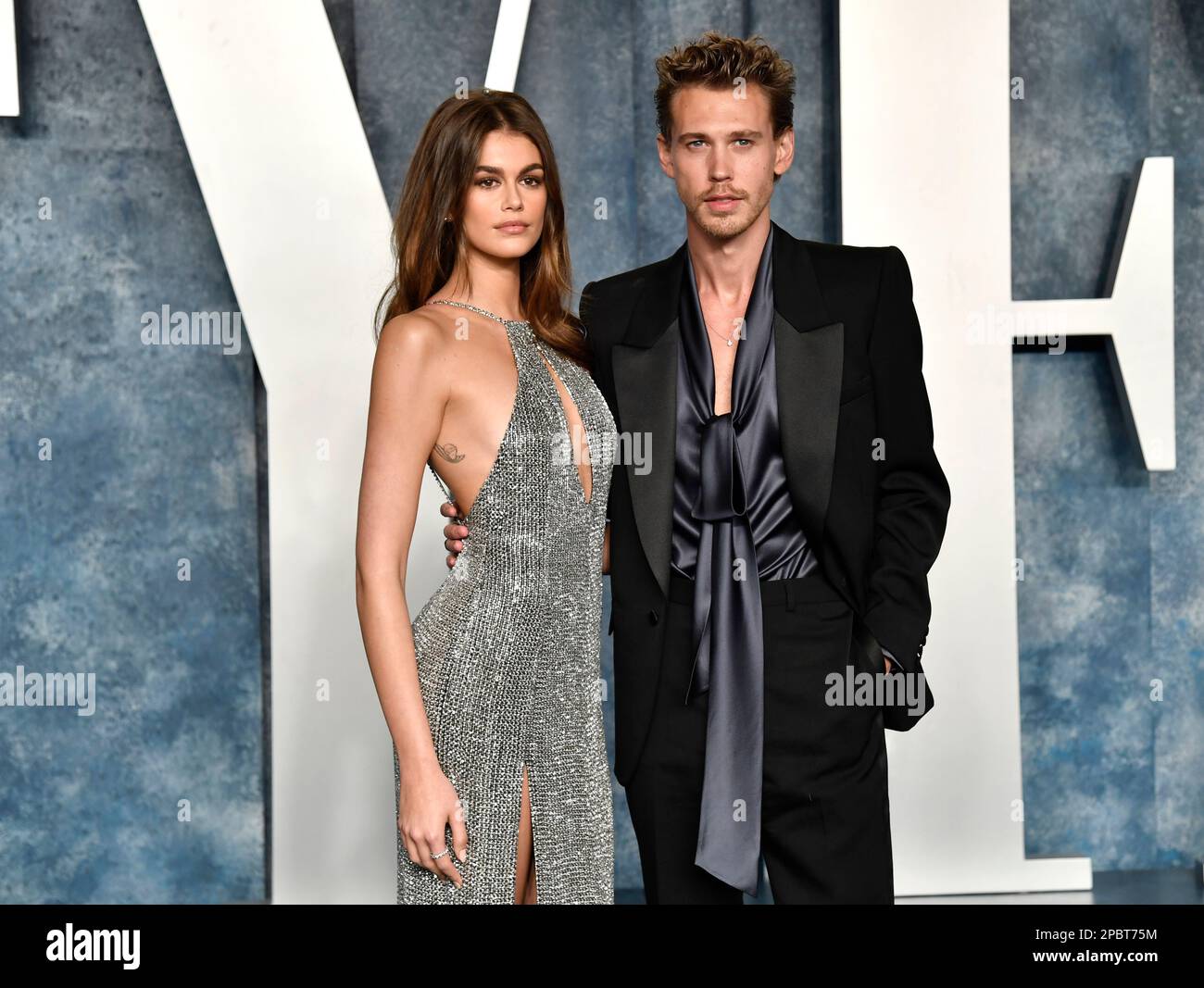 Kaia Gerber, left, and Austin Butler arrive at the Vanity Fair Oscar ...