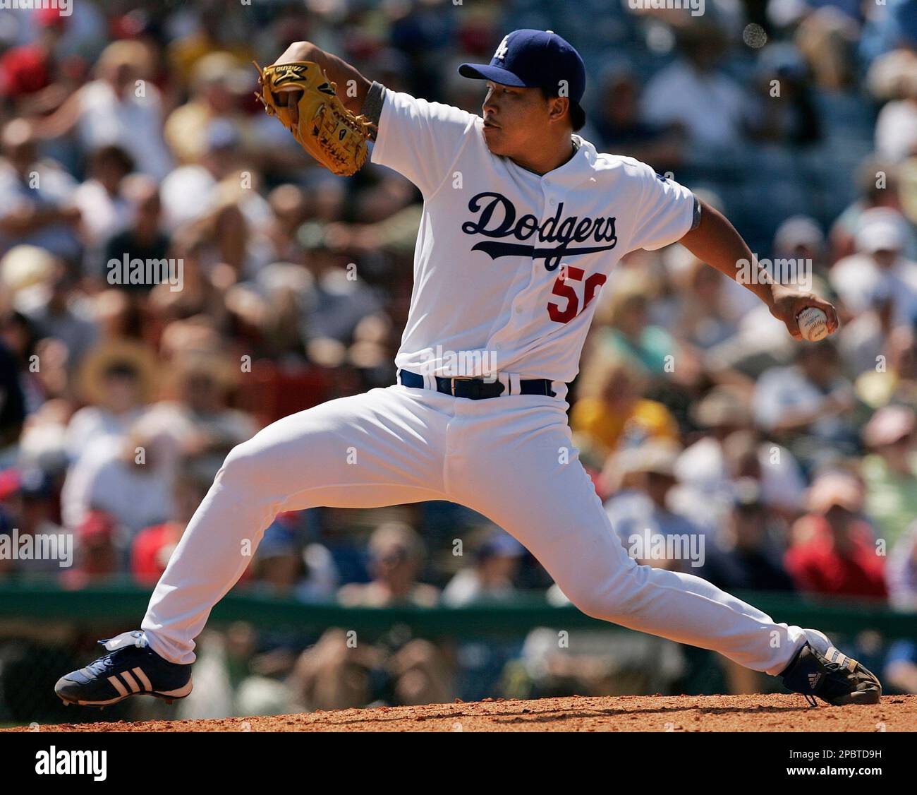 Los Angeles Dodgers' Hong-Chih Kuo delivers against the Washington ...