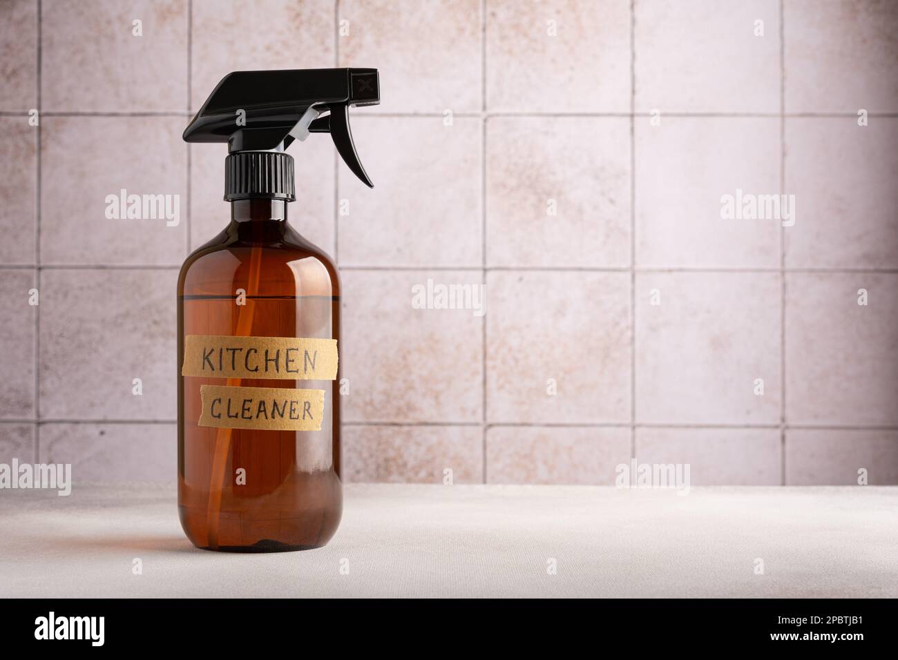 Eco friendly concept, sustainable lifestyle. Spray bottle of kitchen ...