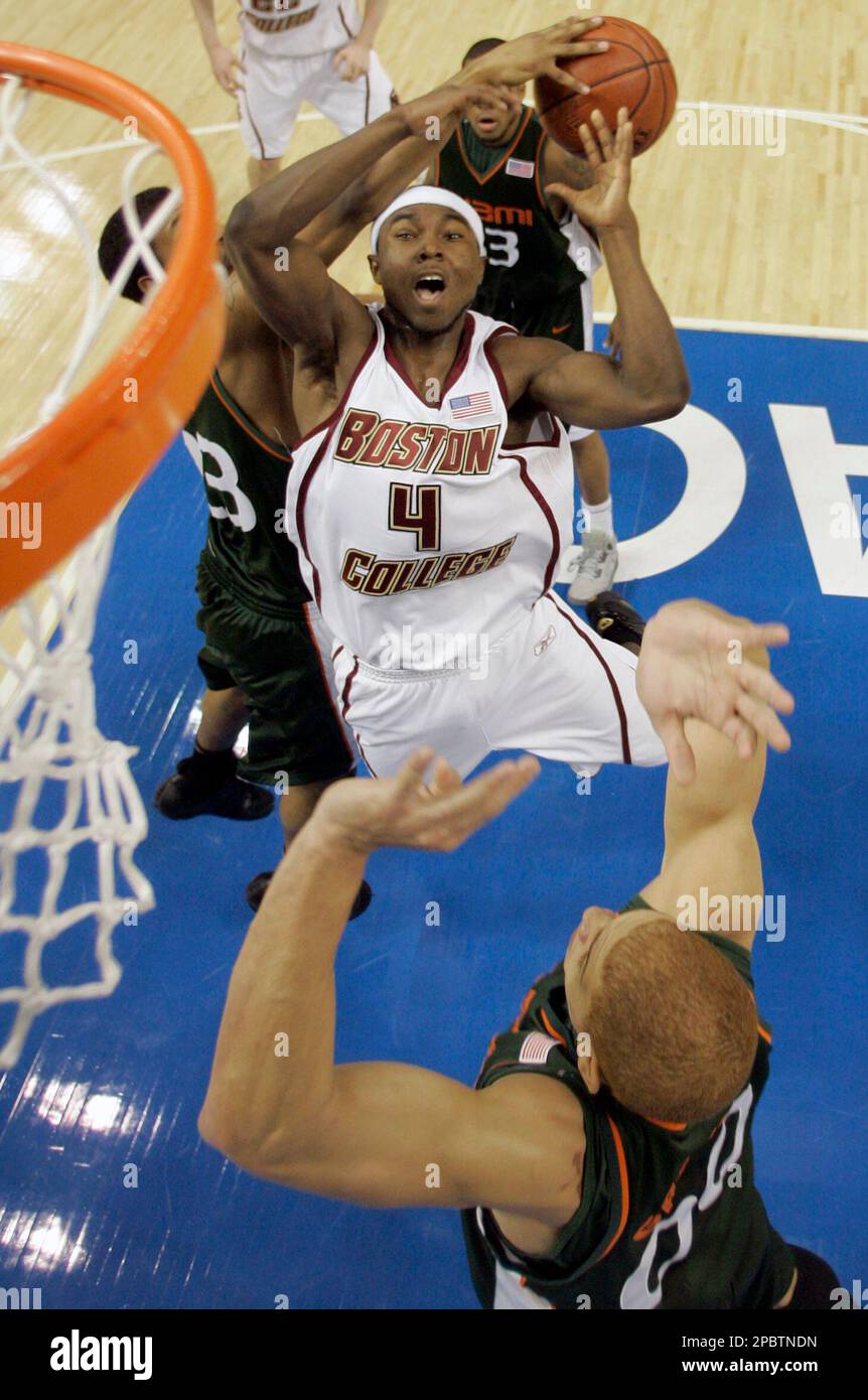 Jimmy Graham Dunk Basketball