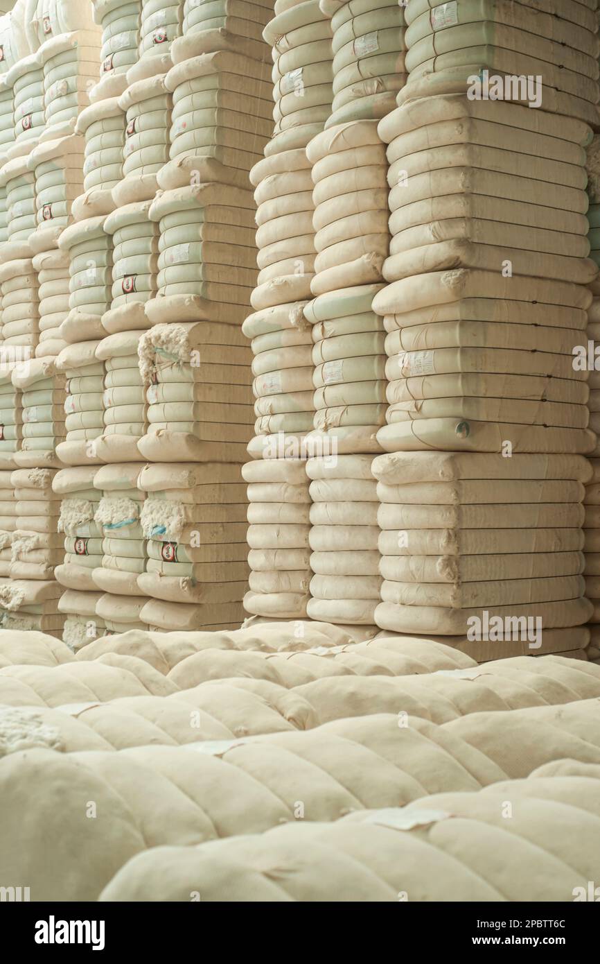 Store cotton bales hi-res stock photography and images - Alamy