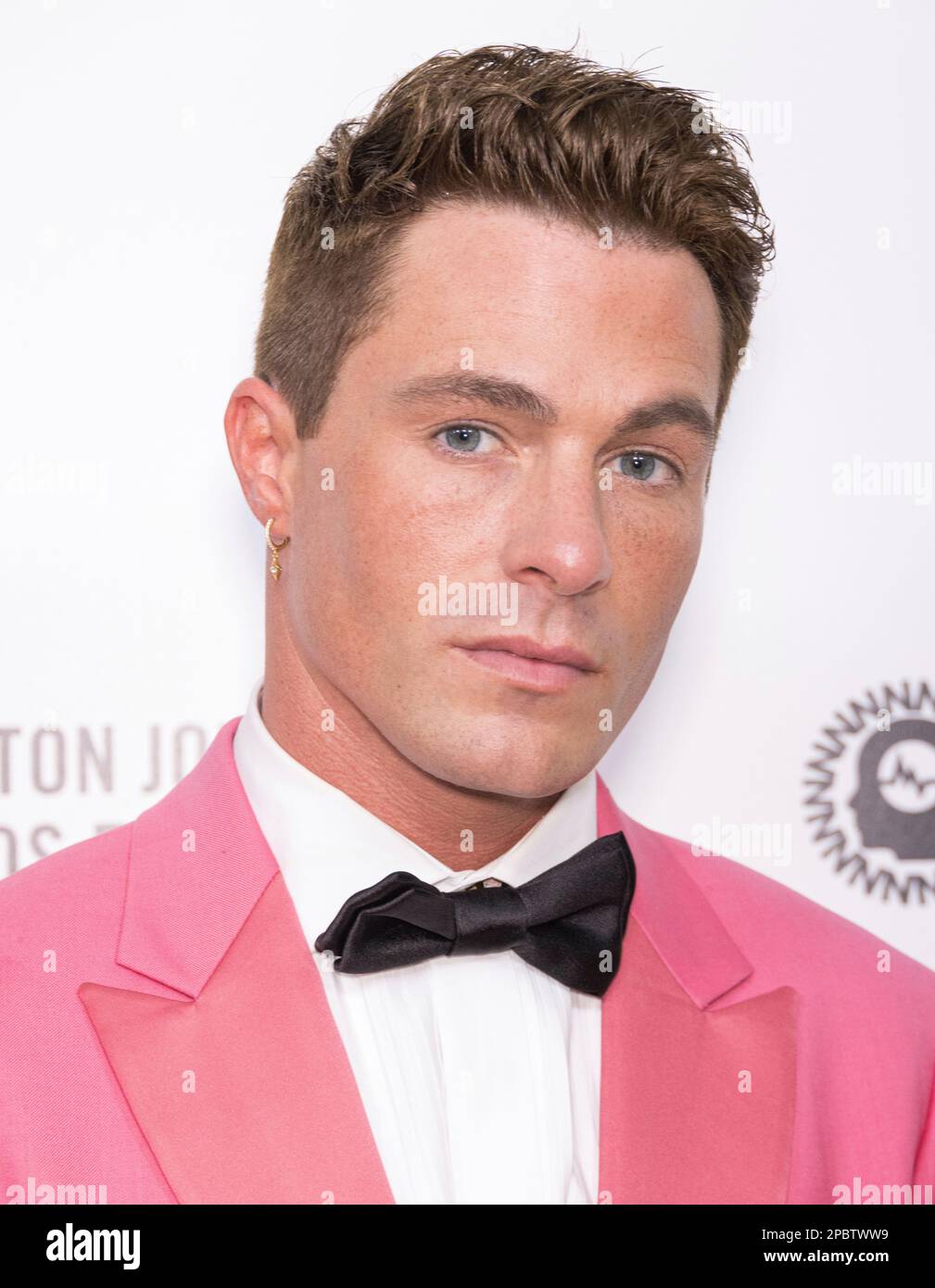 Colton Haynes arrives at the Elton John AIDS Foundation's 31st Annual ...