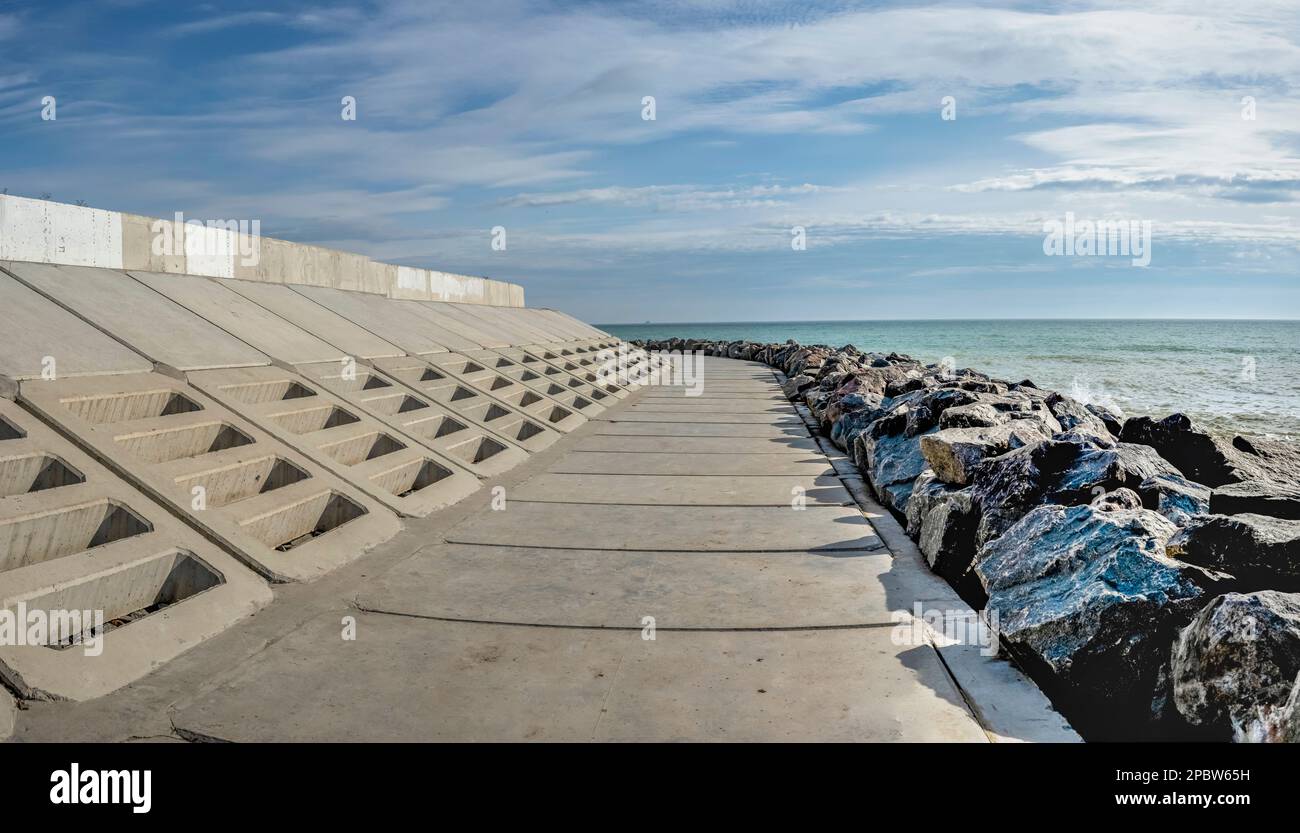 Fontanka beach on the Black Sea near Odessa, Ukraine Stock Photo - Alamy