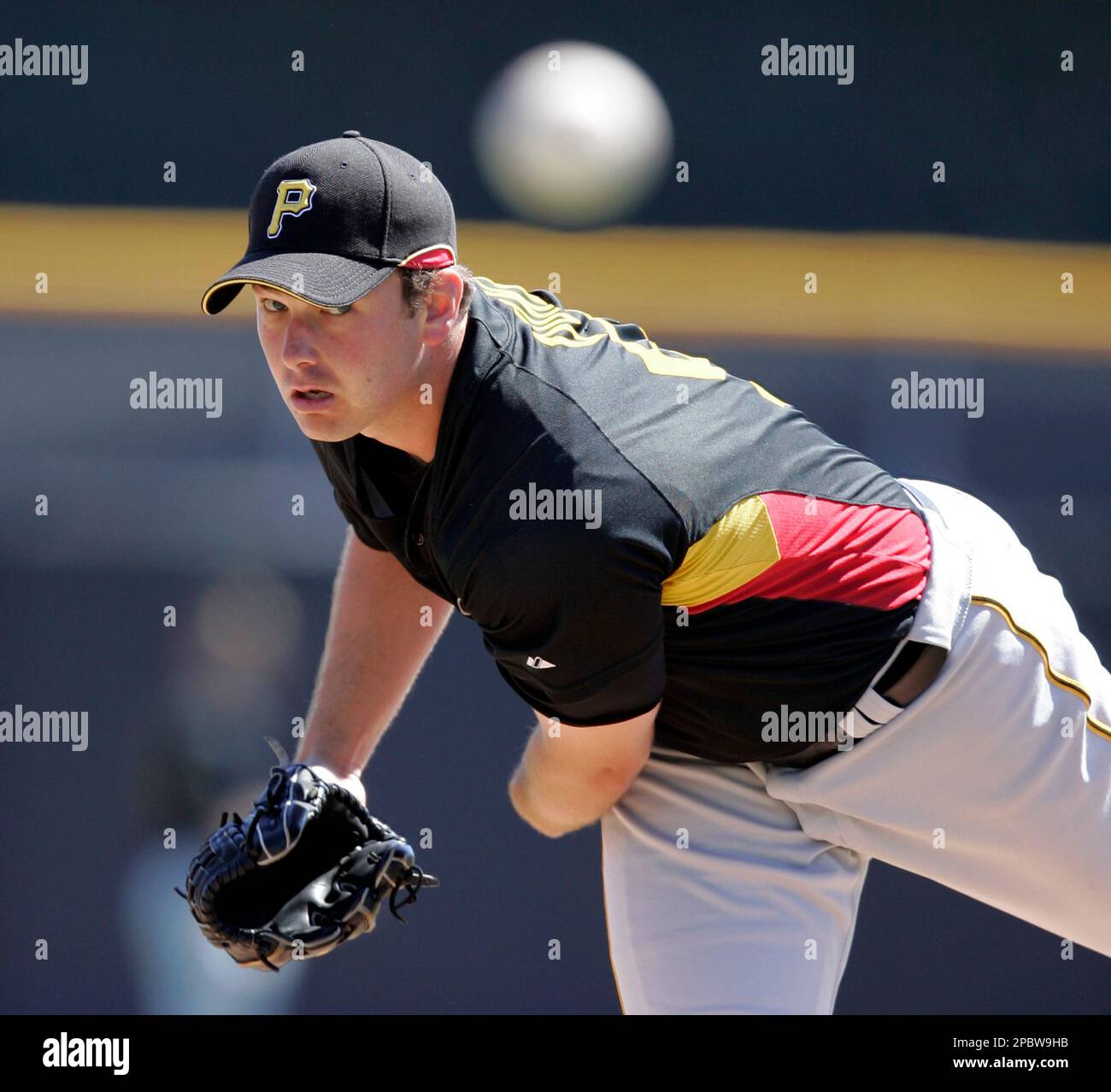 Pittsburgh Pirates' Zach Duke throws in the first inning of a spring ...