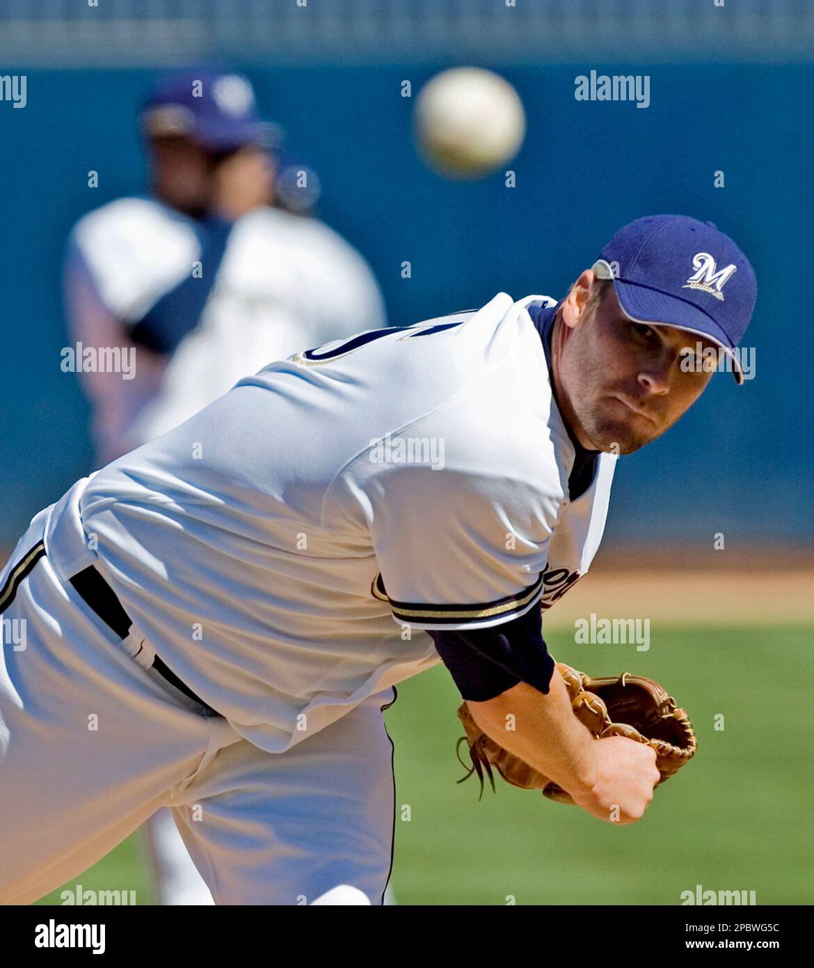 Milwaukee Brewers' Ben Sheets throws a ball before the first inning of ...
