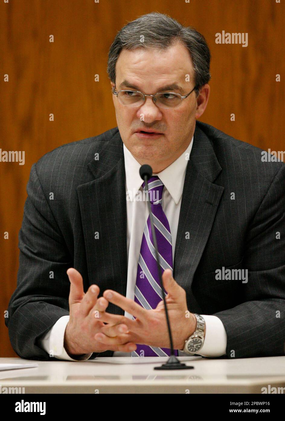 Milwaukee County Medical Examiner Jeffrey Jentzen testifies during the ...