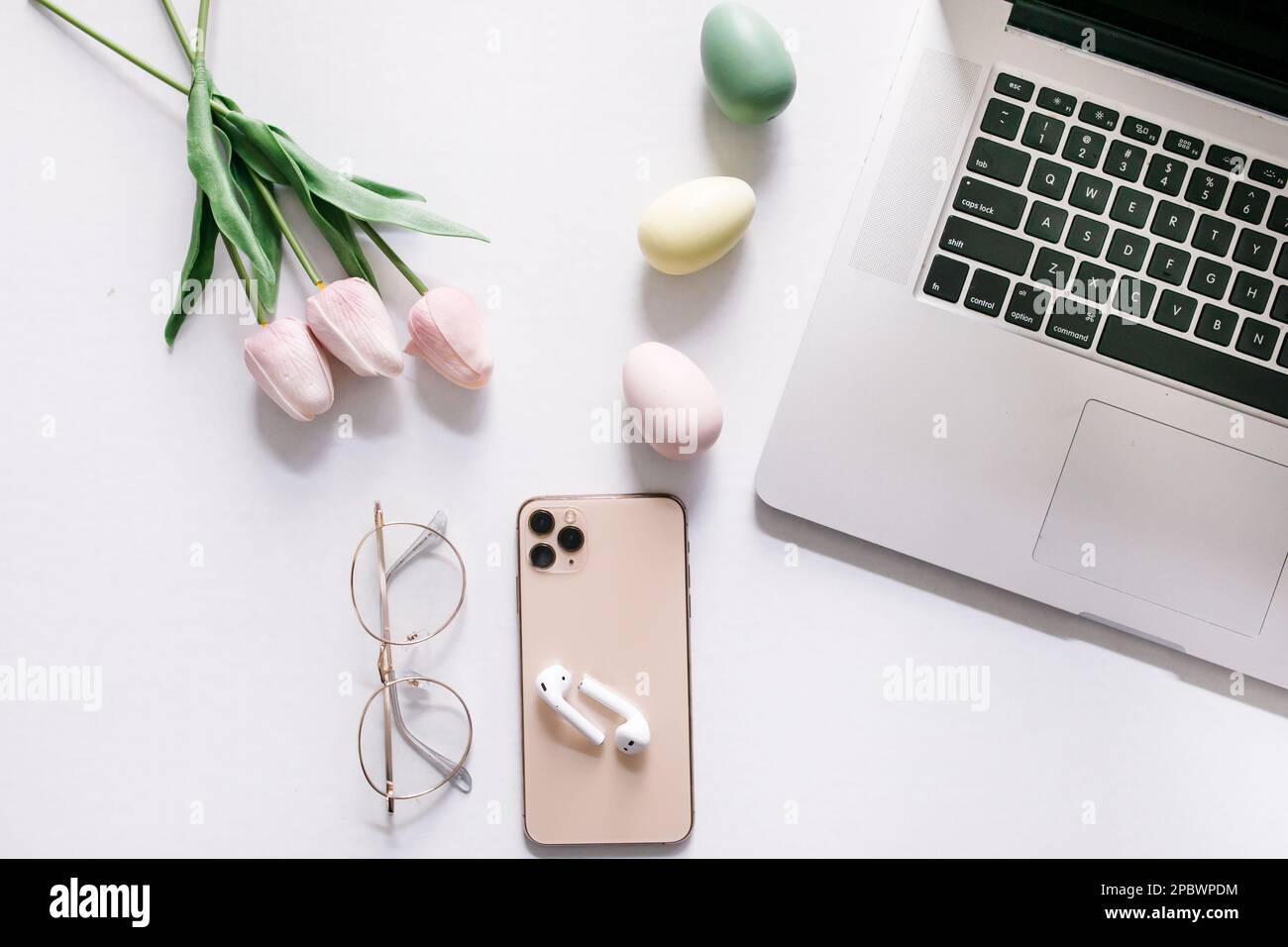 Inside of desktop computer hi-res stock photography and images - Alamy