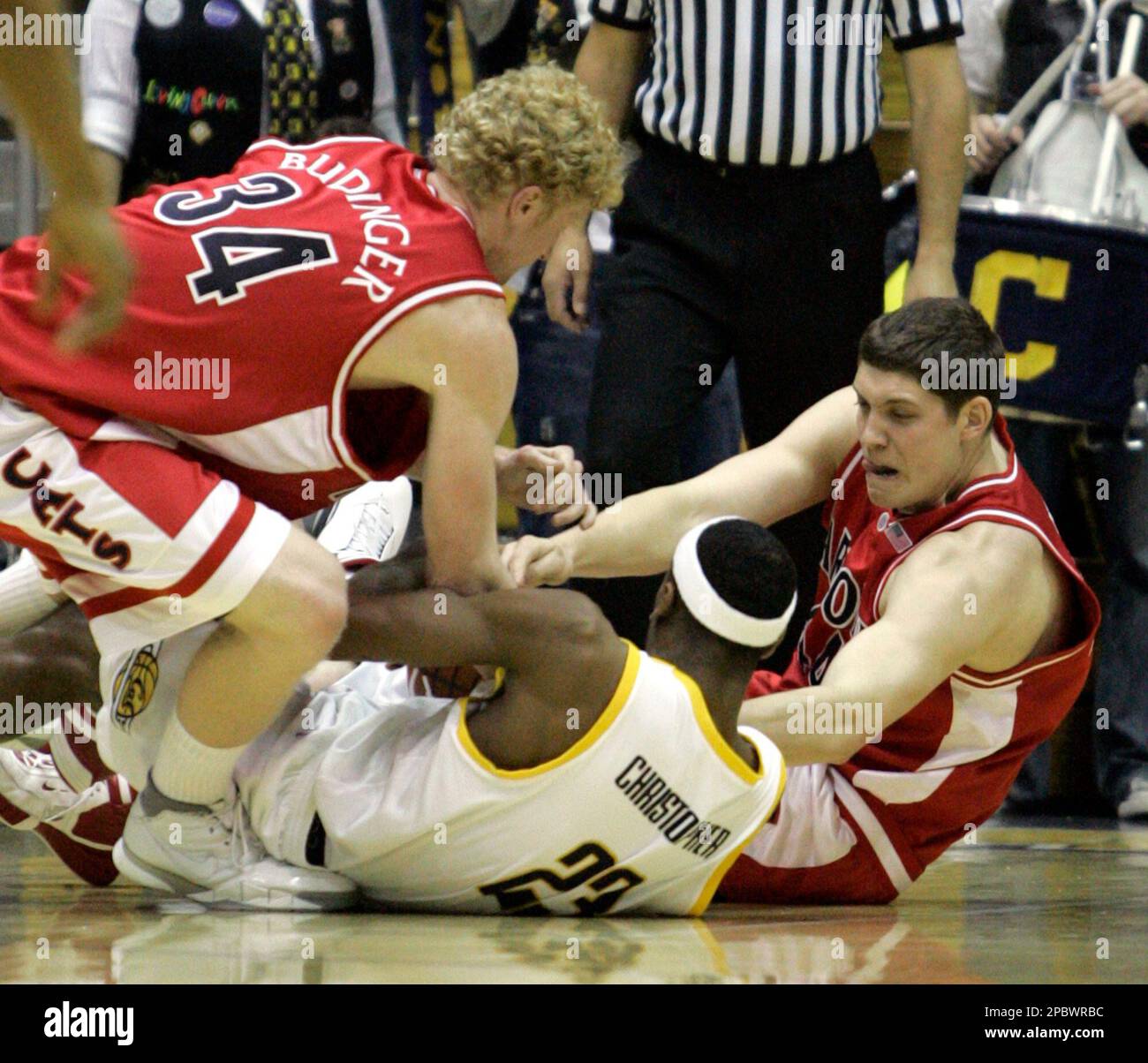 Arizona's Chase Budinger (34) and Bret Brielmaier, right, struggle for ...