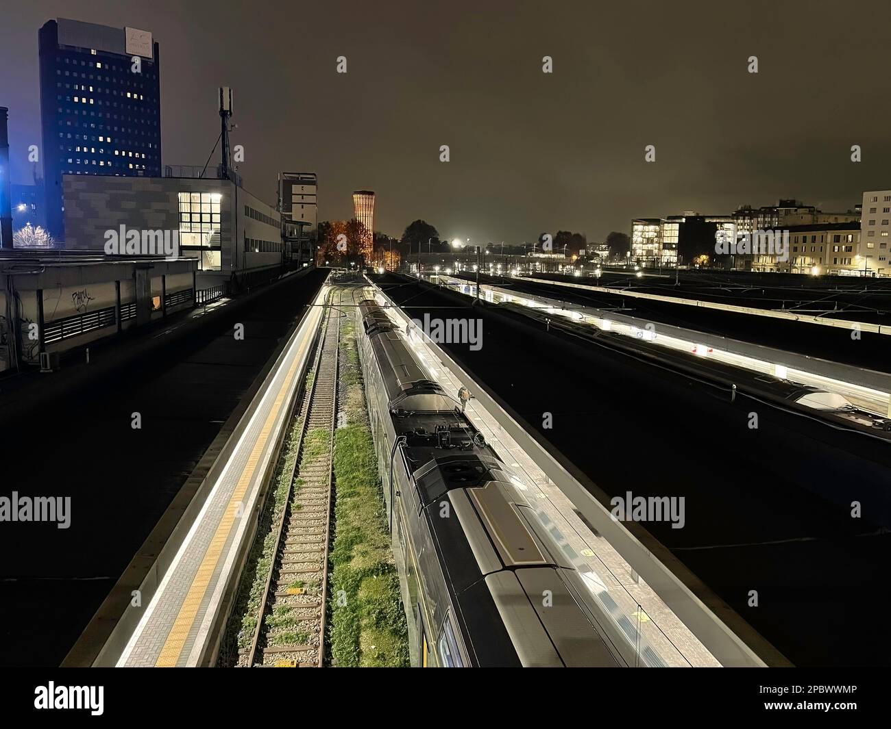 Milan railway station garibaldi hi-res stock photography and images - Alamy