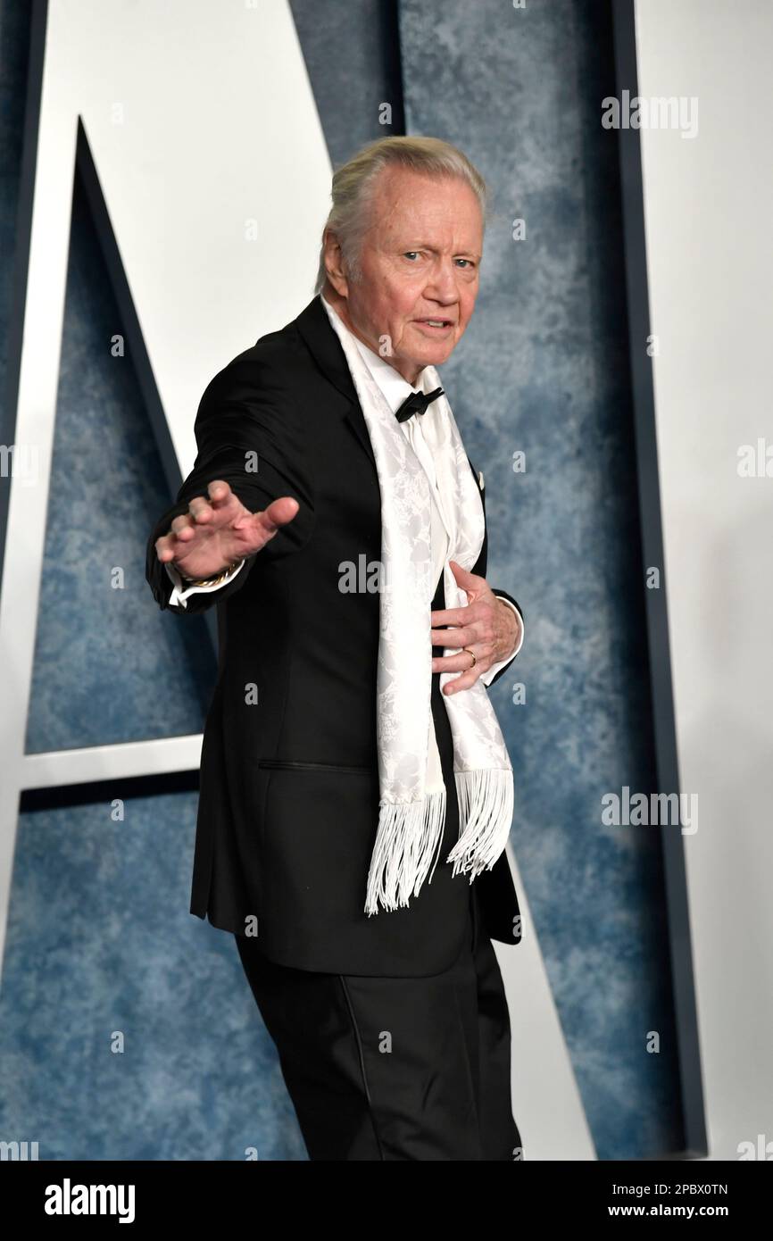Jon Voight arrives at the Vanity Fair Oscar Party on Sunday, March 12 ...