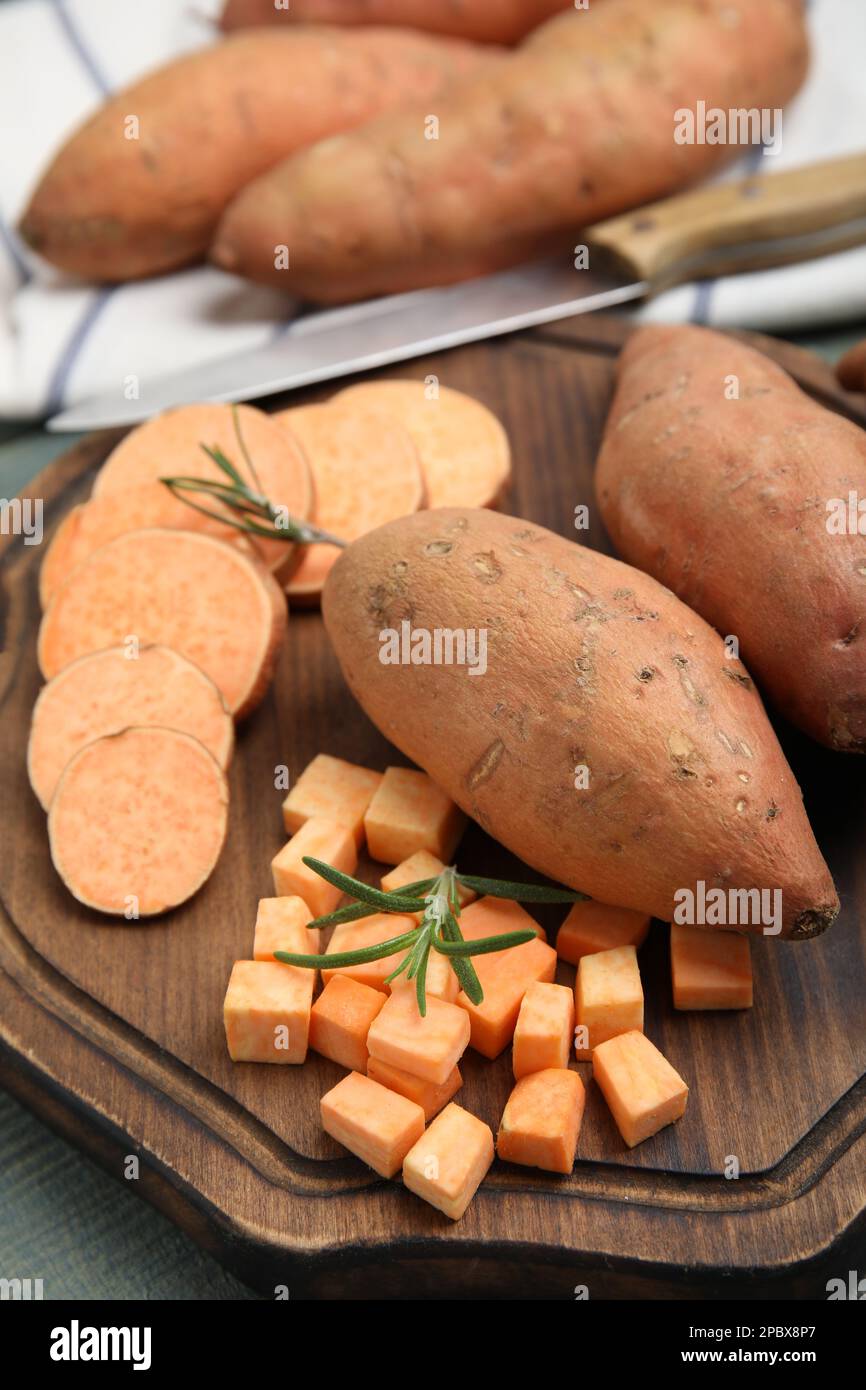 Yam circle hi-res stock photography and images - Alamy