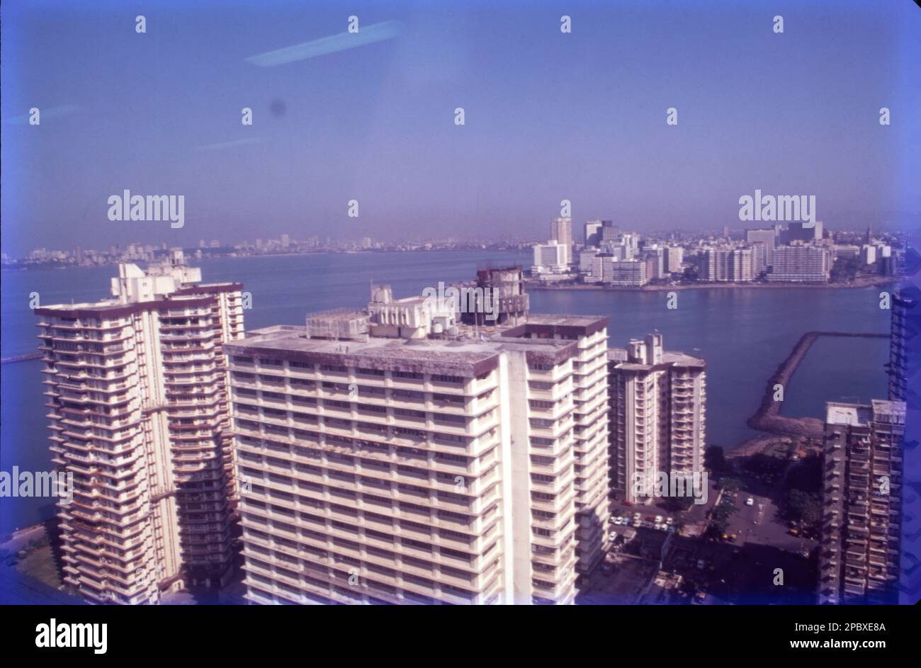 Viewing nariman point from cuffe parade hi-res stock photography and ...