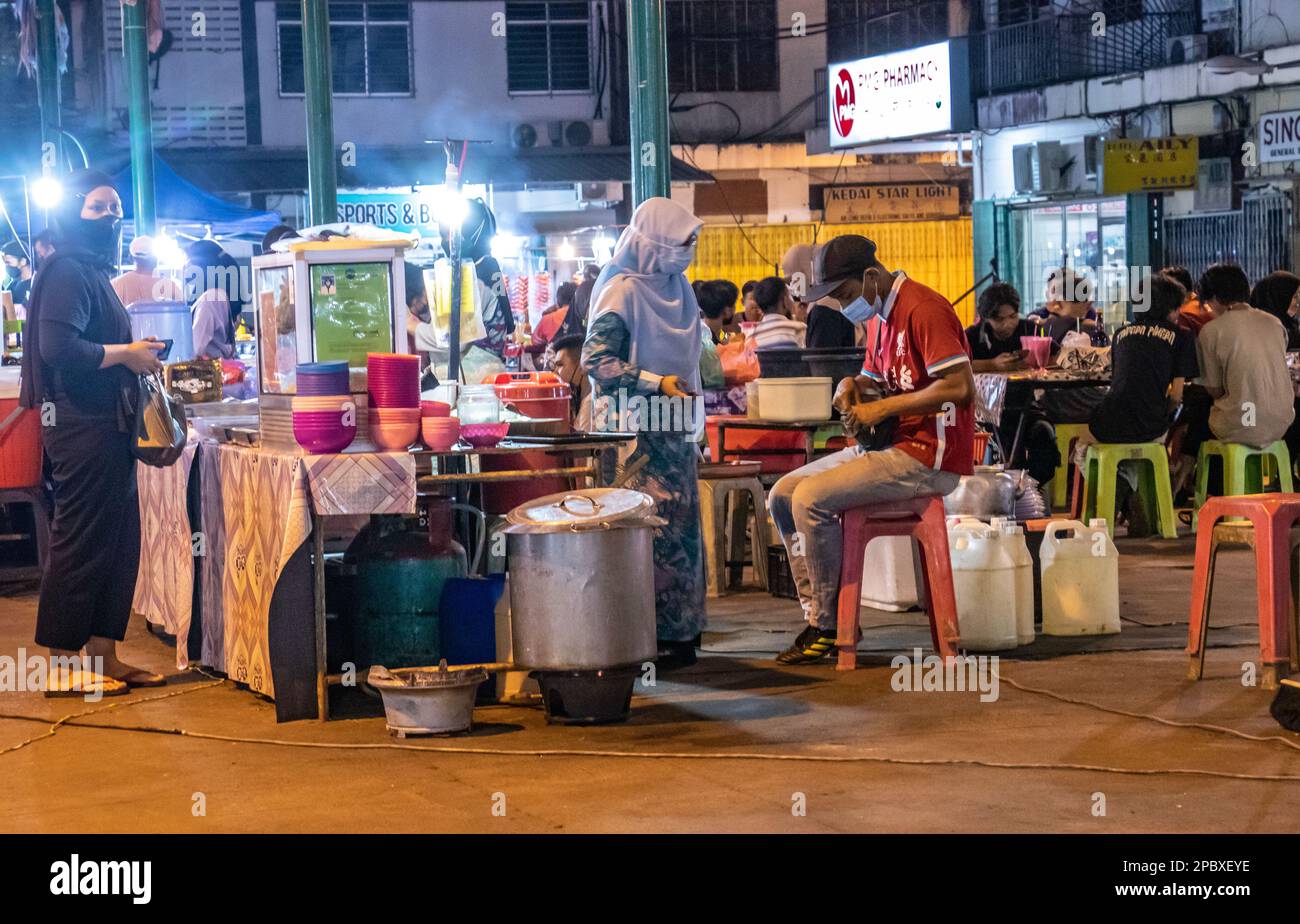 Plastic containers fruit plates hi-res stock photography and images - Alamy