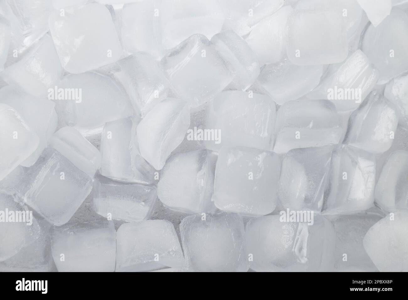 Ice cubes, close up view, fresh food background Stock Photo - Alamy