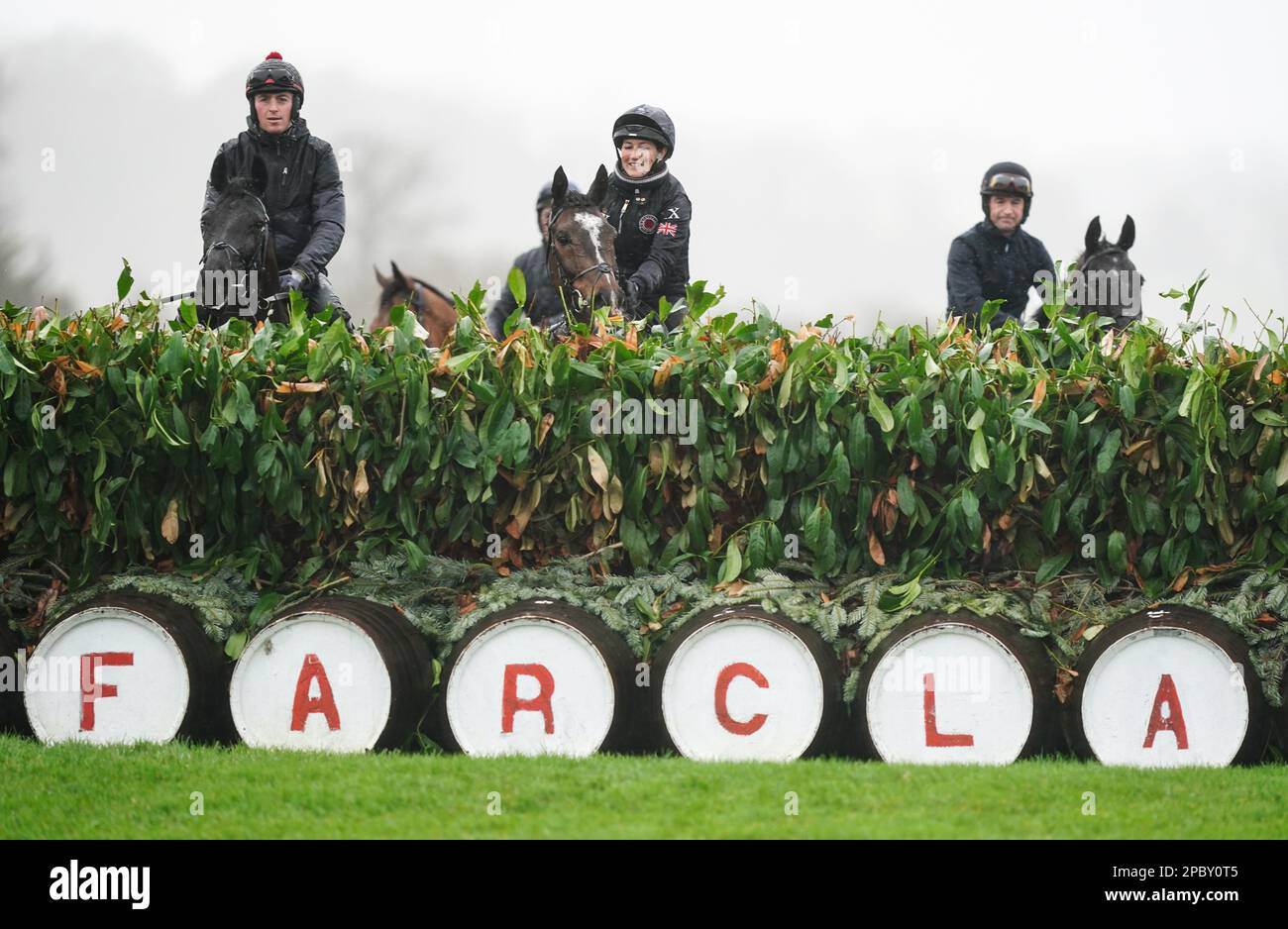 Keith Donoghue on Delta Work (left) and Robbie Dunne on Hard Line ...
