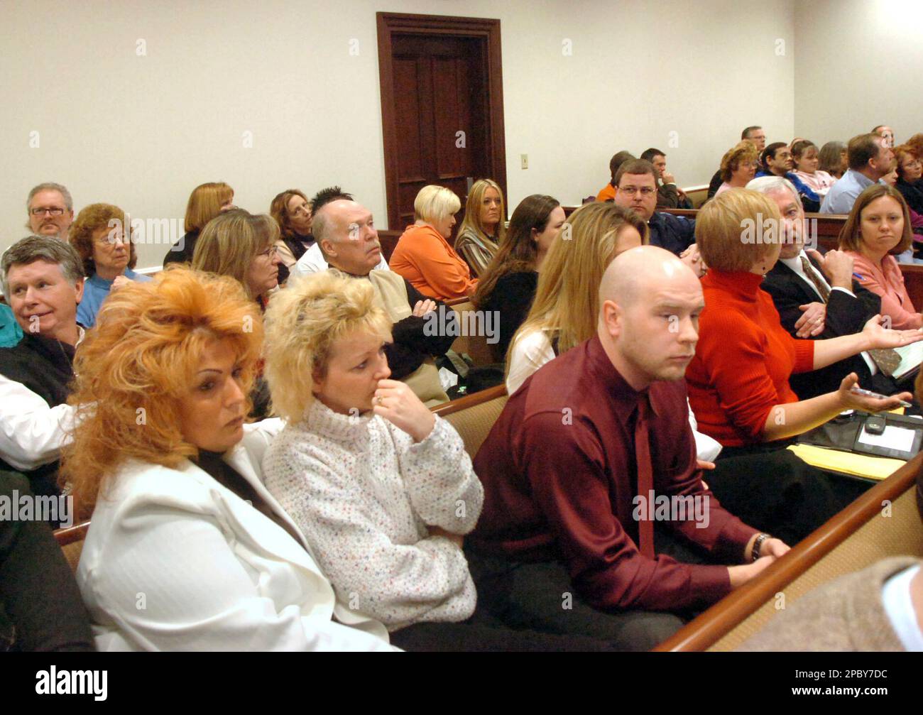 Peopel wait for the start of the fourth day of Liz Carroll's murder ...