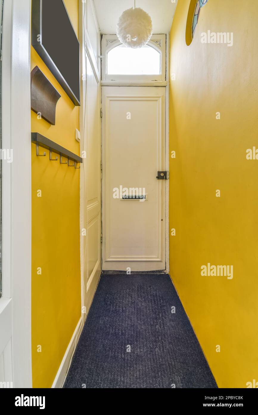 Transom window hi-res stock photography and images - Alamy