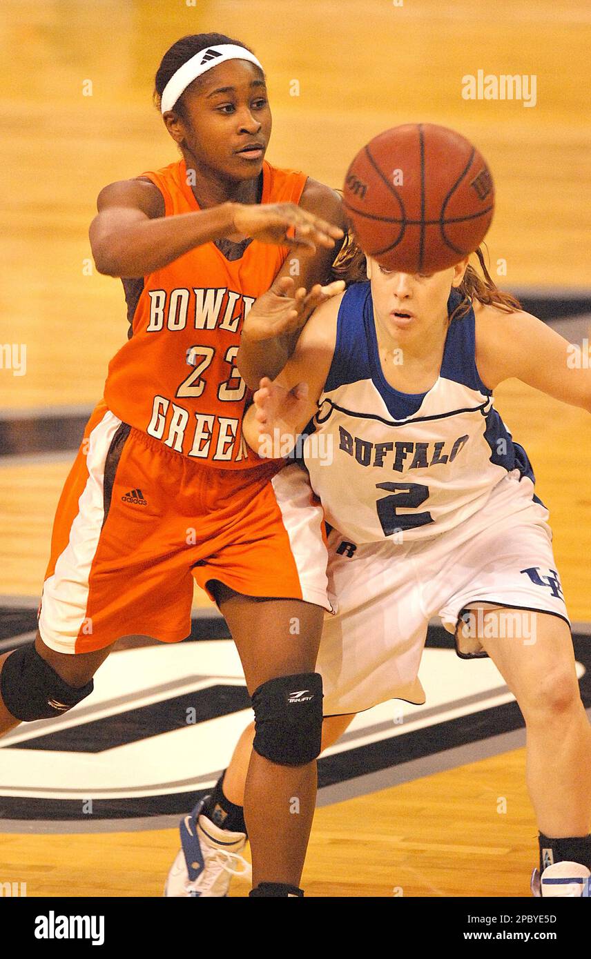 Bowling Green guard Jasmine McCall passes while being pressured by ...