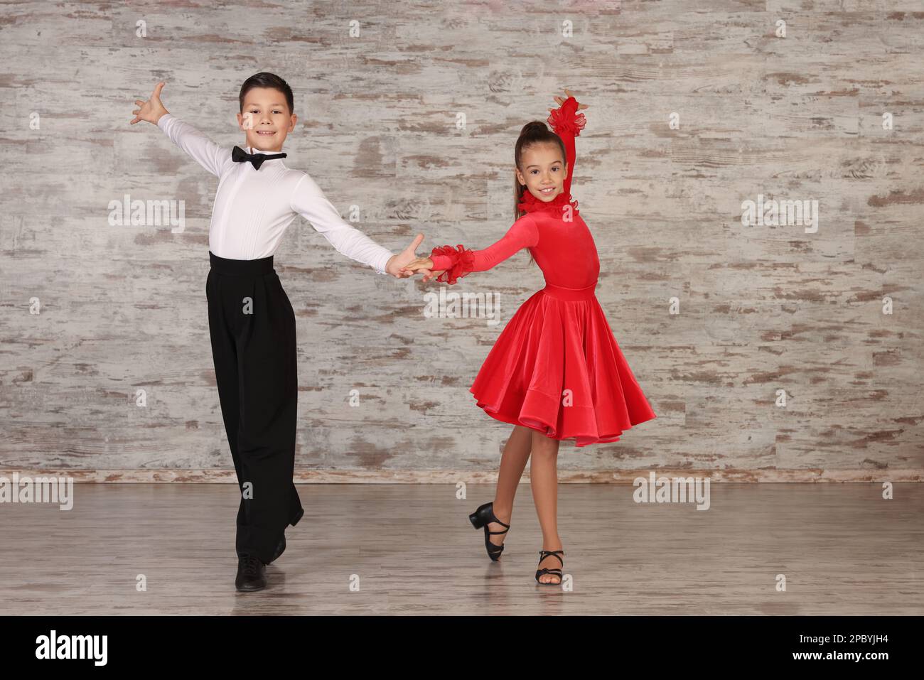 Children jive dance class hi-res stock photography and images - Alamy