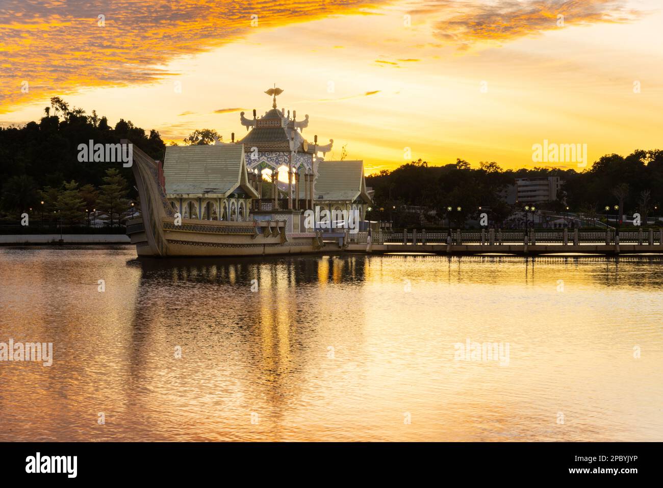 Brunei iconic structure hi-res stock photography and images - Alamy