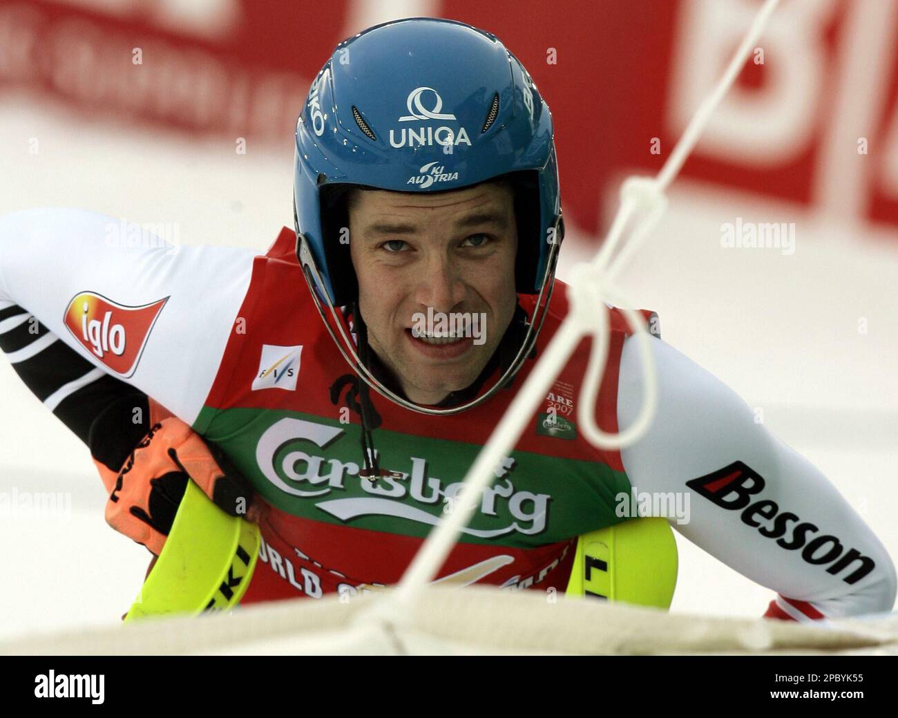 Benjamin Raich, of Austria, reacts after completing the first run of ...