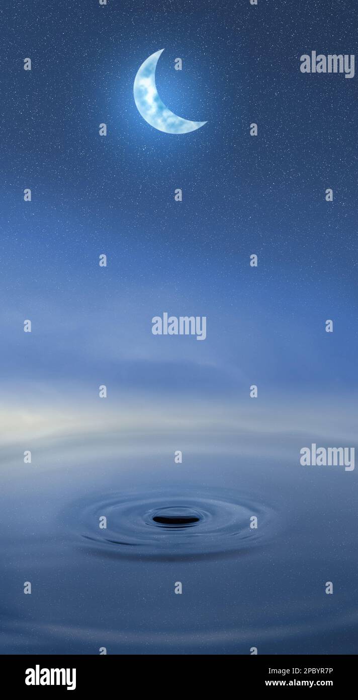 Water splash with the night scene background Stock Photo - Alamy