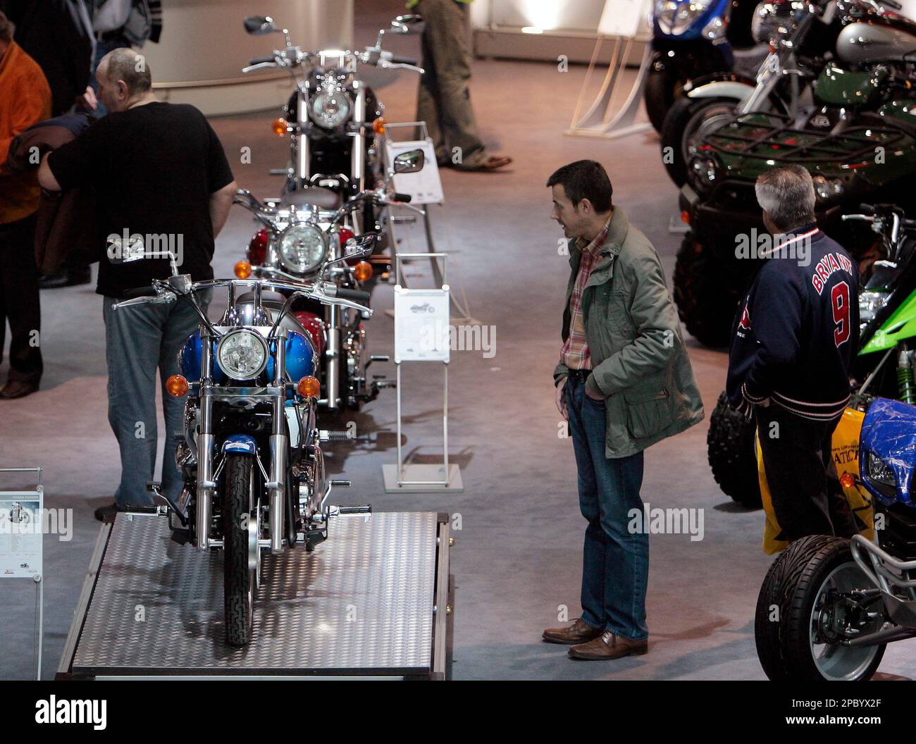 Traeume in Chrom und Stahl lassen Frauen- und Maennerherzen ...