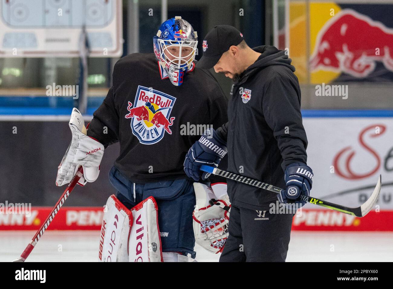 Munich, Germany. 13th Mar, 2023. Ice hockey: DEL, media round with ...