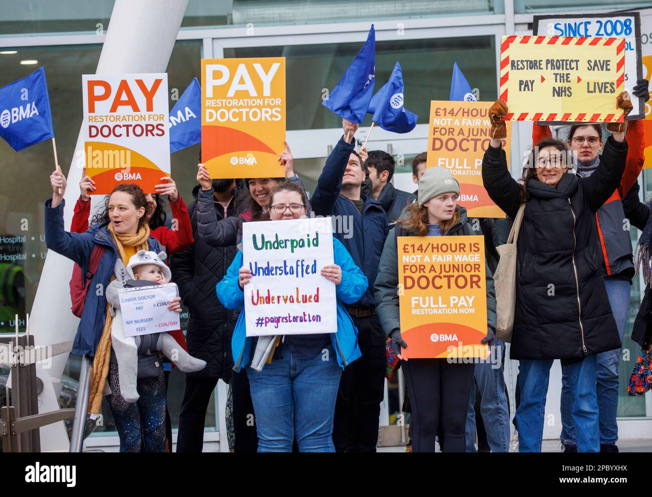 London, UK. 13th Mar, 2023. Junior doctors begin 72 hours of strike action. Junior doctors ...