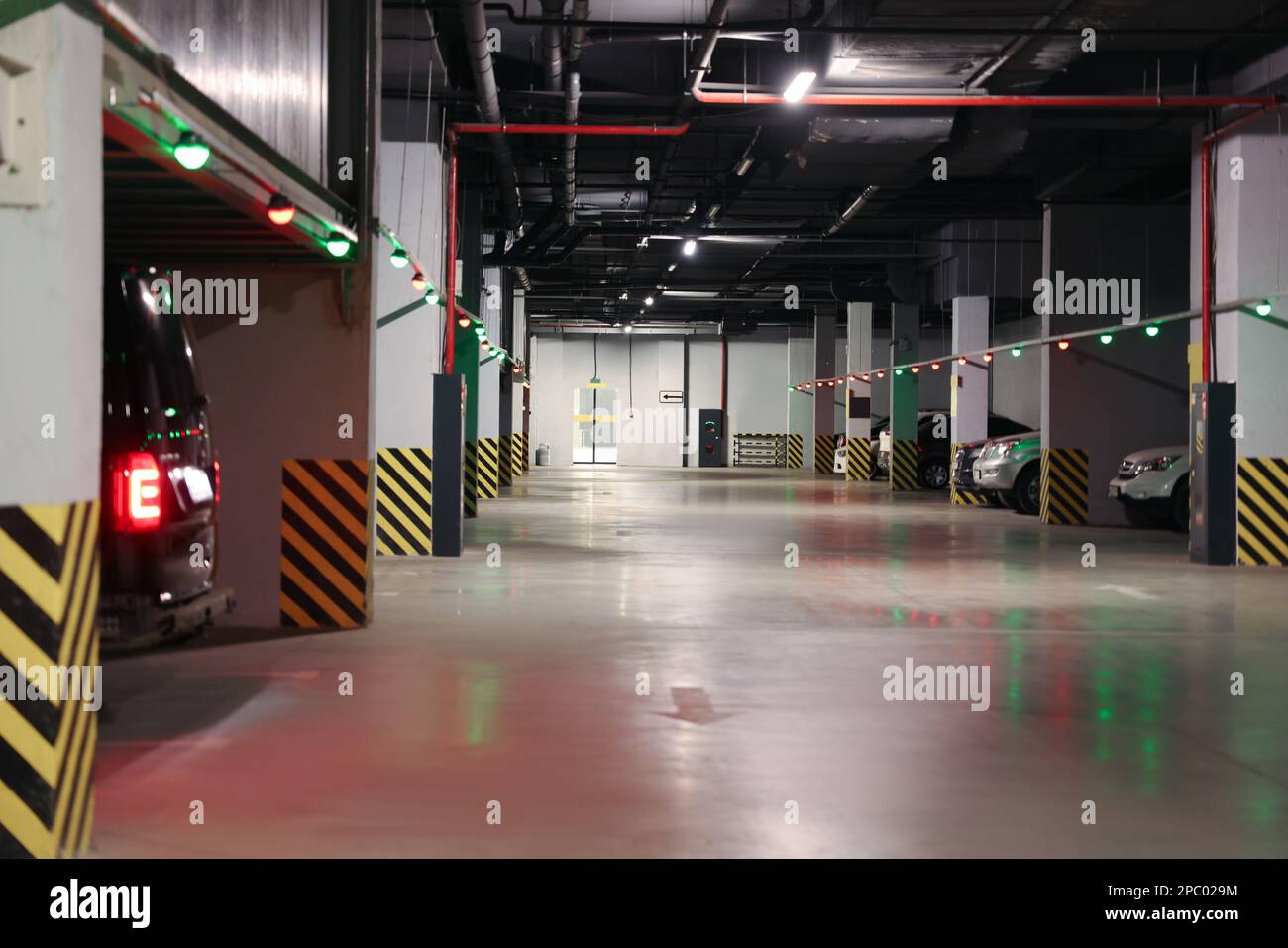 Modern parking garage ceiling hi-res stock photography and images - Alamy