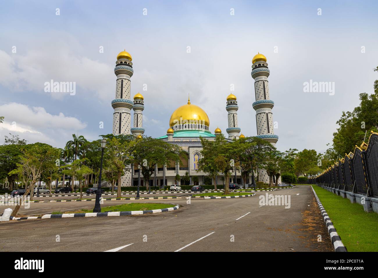 8 3 2023 mosque Jame' Asr Hassanil Bokliah at Brunei Darussalam with ...