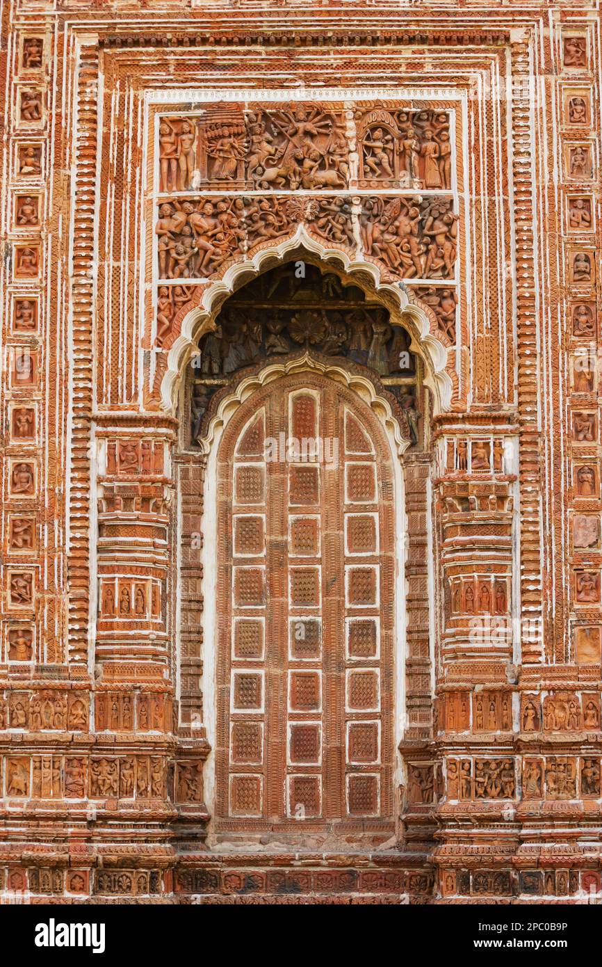 Deul styled temple hi-res stock photography and images - Alamy