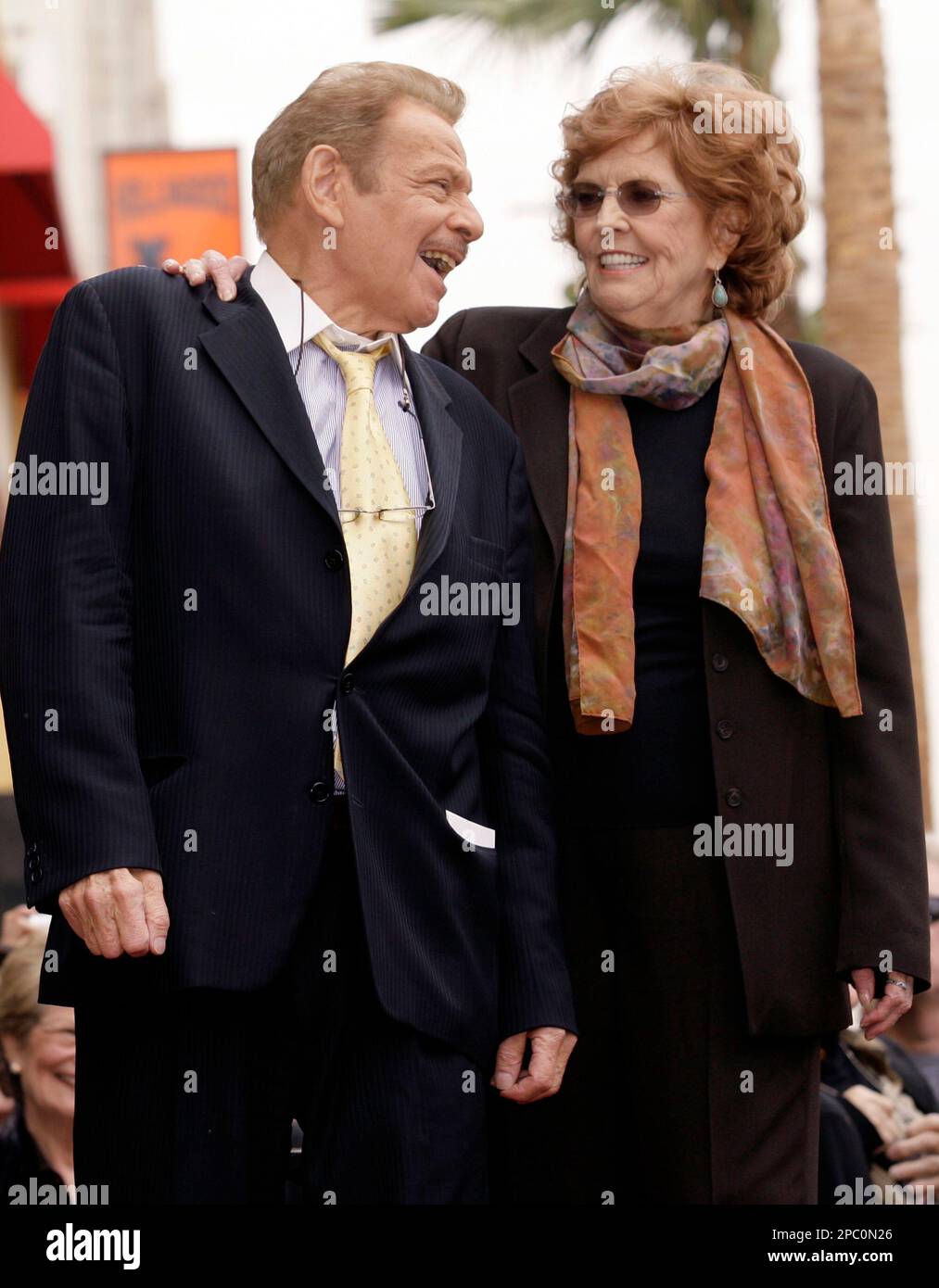 Actors Jerry Stiller and Anne Meara laugh Friday, Feb. 9, 2007, as they ...
