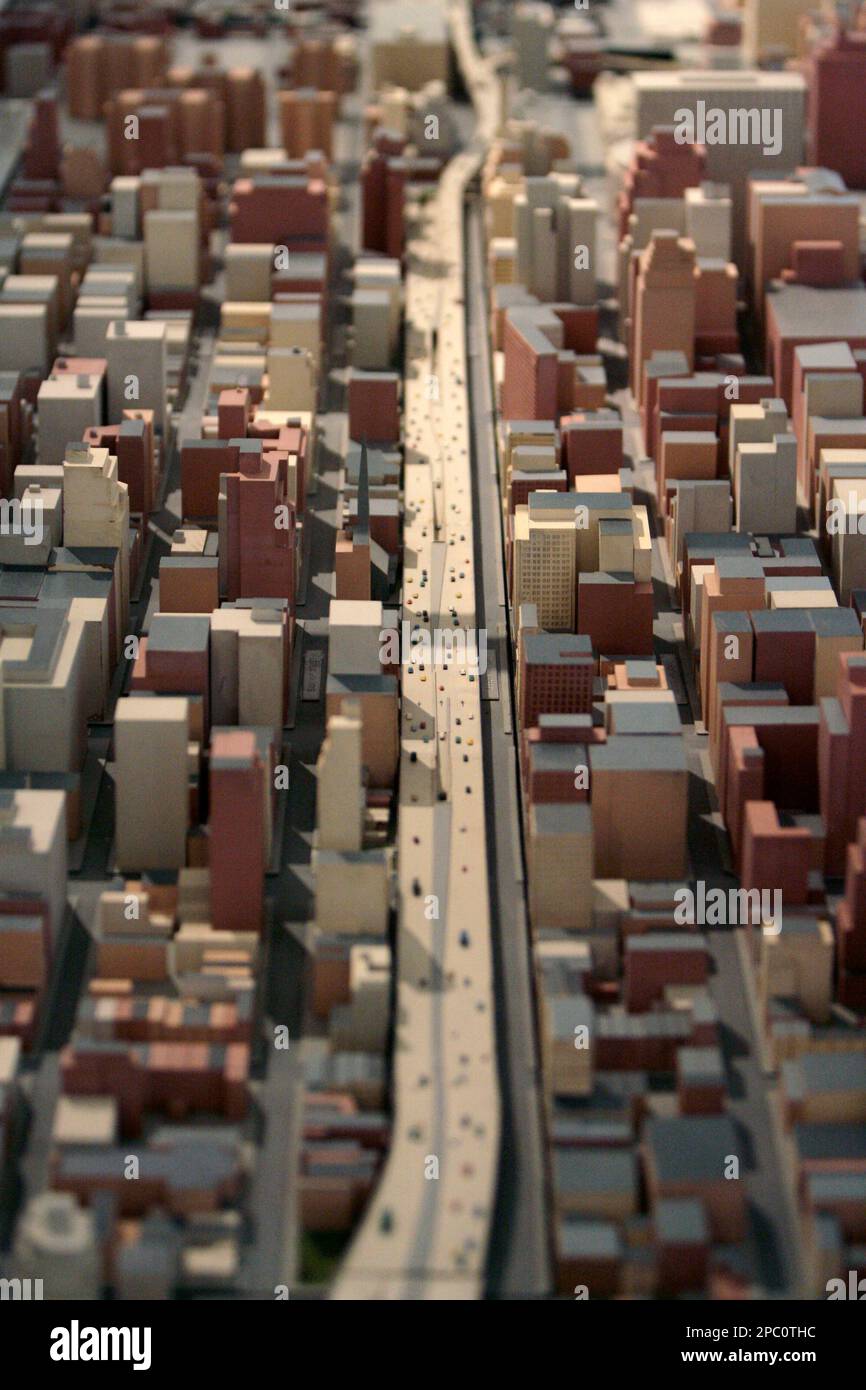 A model of the Mid-Manhattan Expressway as proposed by Robert Moses at ...