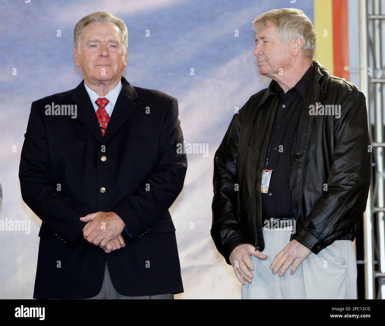 Former NASCAR driver Sam Ard, right, stands with NASCAR great Buddy ...